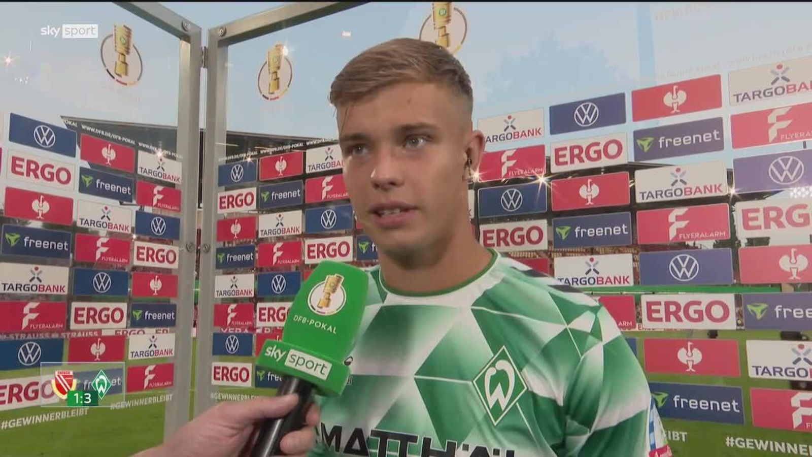 Keke Topp über seinen Dreierpack in der ersten Pokalrunde | Fußball ...