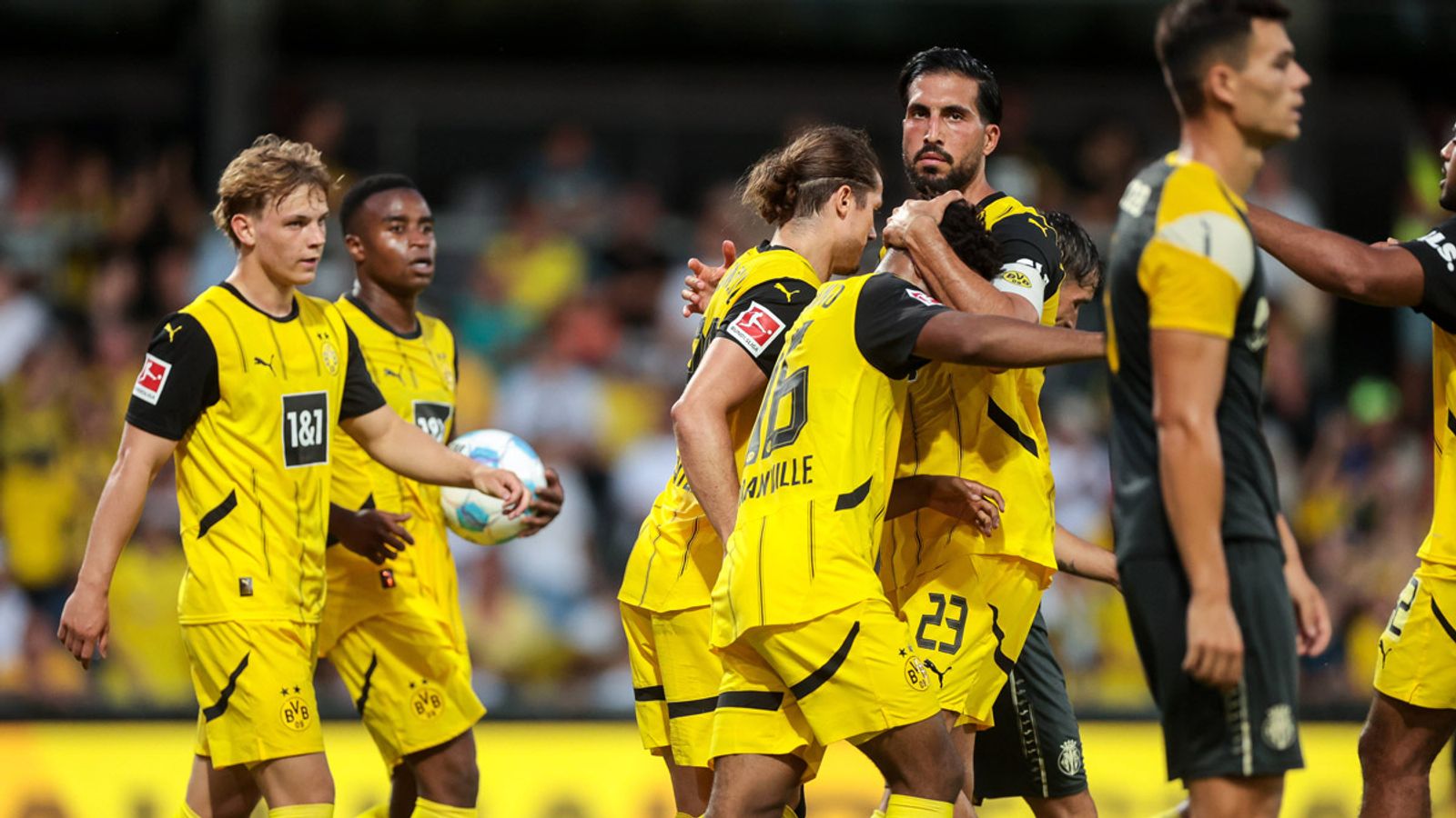 Borussia Dortmund mit Remis gegen Villarreal - Groß, Couto und Anton ...