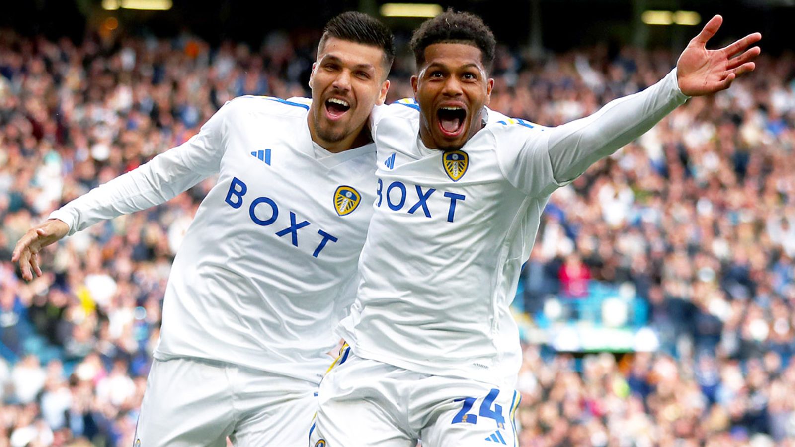 Georginio Rutter wird von Leeds United zu Brighton and Hove Albion ...