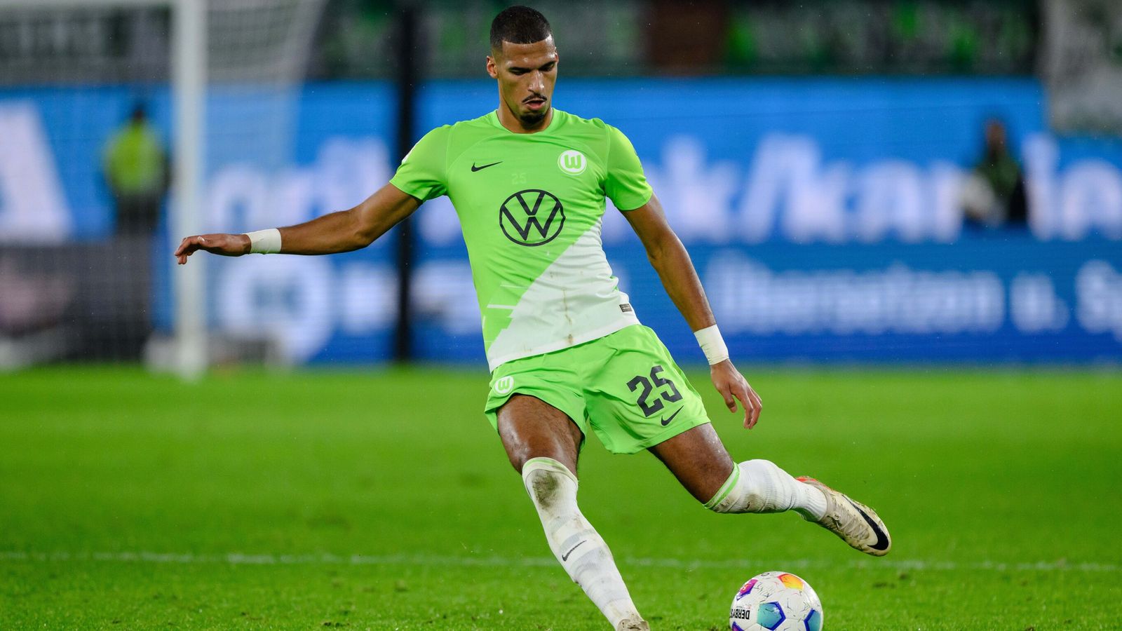 Moritz Jenz vom VfL Wolfsburg leihweise zu Mainz 05 | Transfer Centre ...