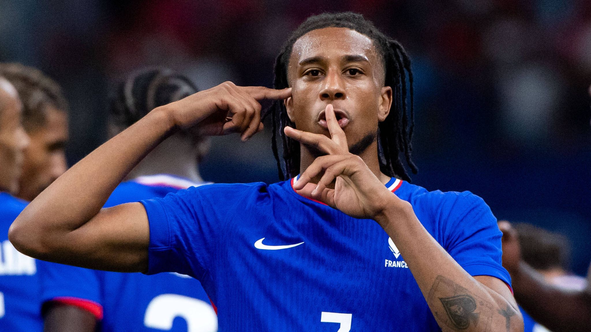 Bayern-Neuzugang Olise überzeugt bei Olympia - Henry schwärmt | Fußball ...