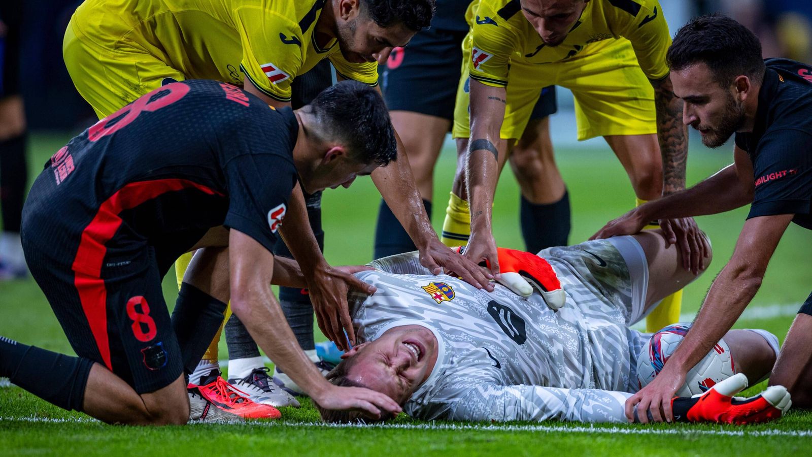 Marc-Andre ter Stegen fällt mehrere Monate aus | Fußball News | Sky Sport