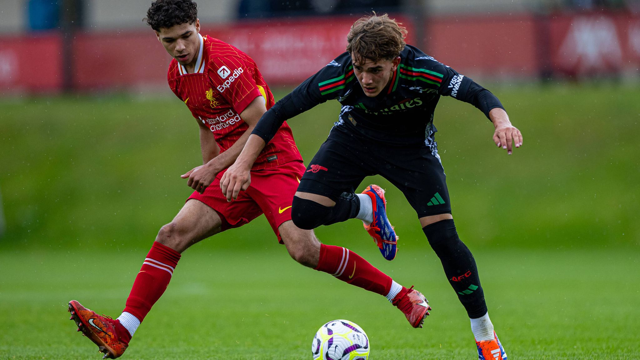 Max Dowman ist der jüngste Torschütze in der Geschichte der Youth ...