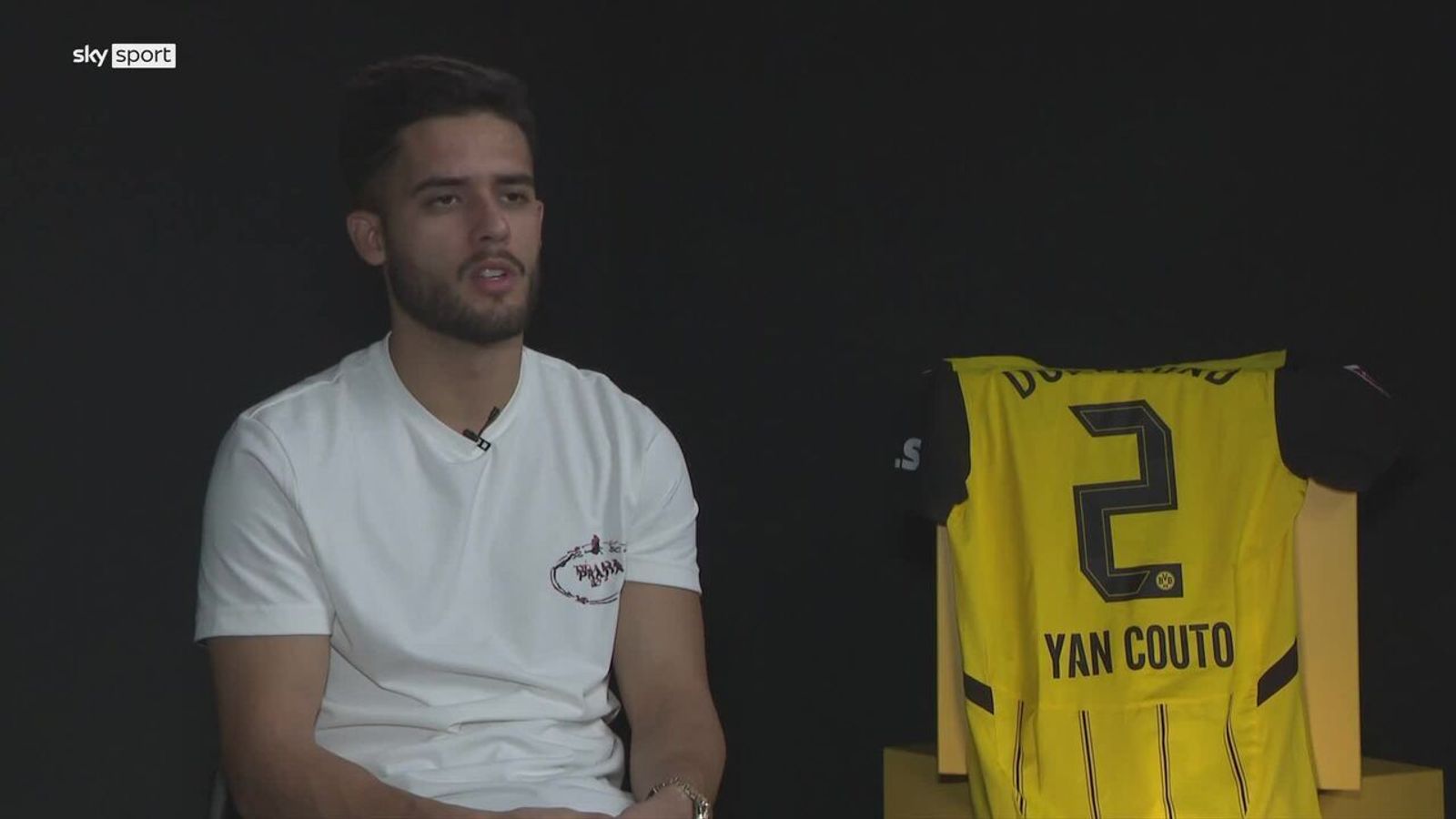 Yan Couto wird fest von Borussia Dortmund verpflichtet | Fußball News ...