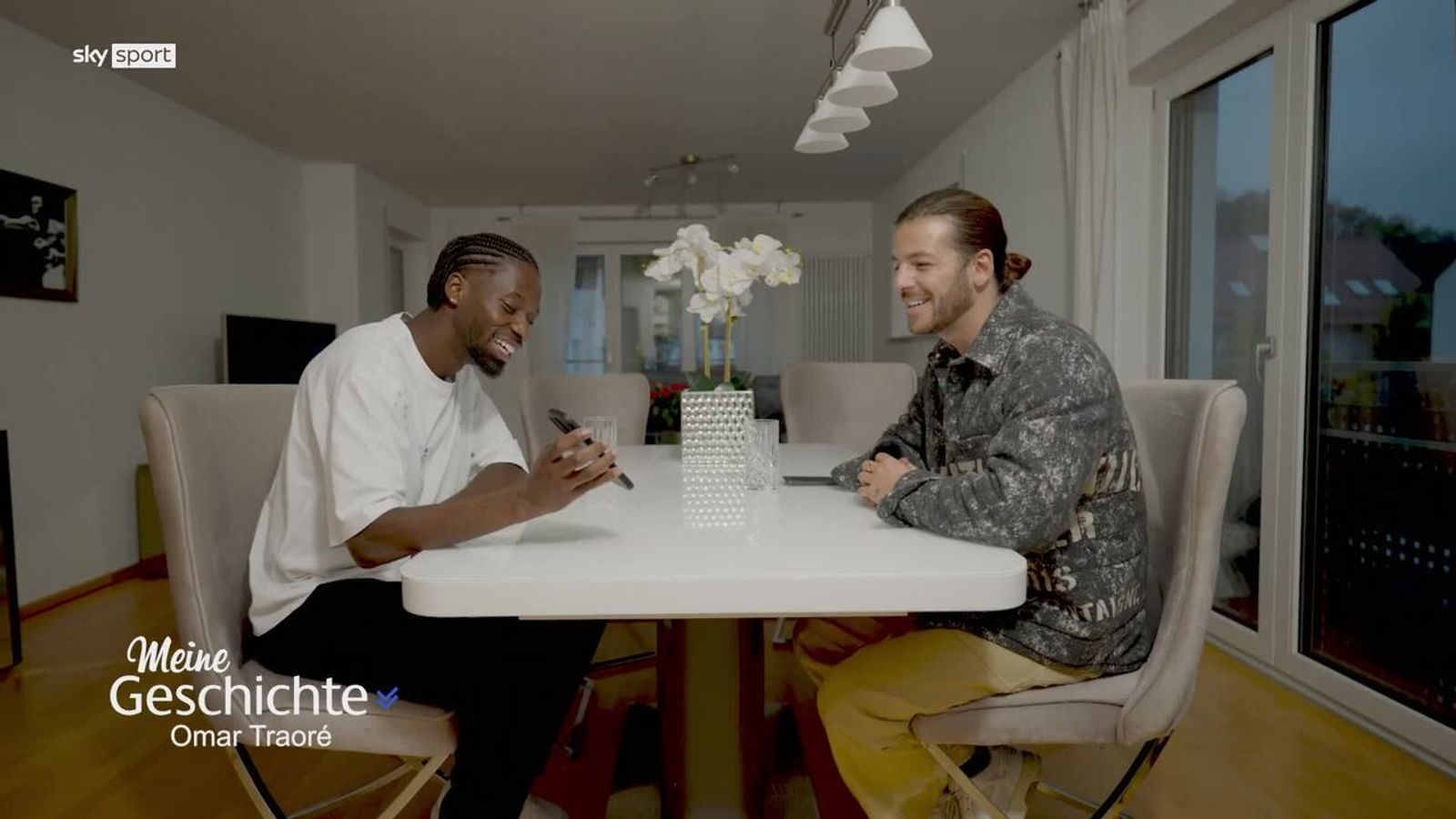 Omar Traore und Riccardo Basile rufen gemeinsam Eren Dinkci an ...