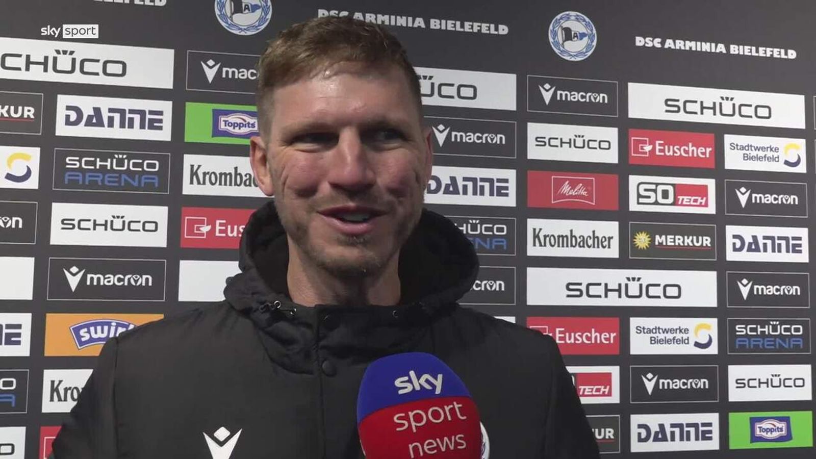 Fabian Klos dankbar und glücklich nach seinem Abschiedsspiel in ...