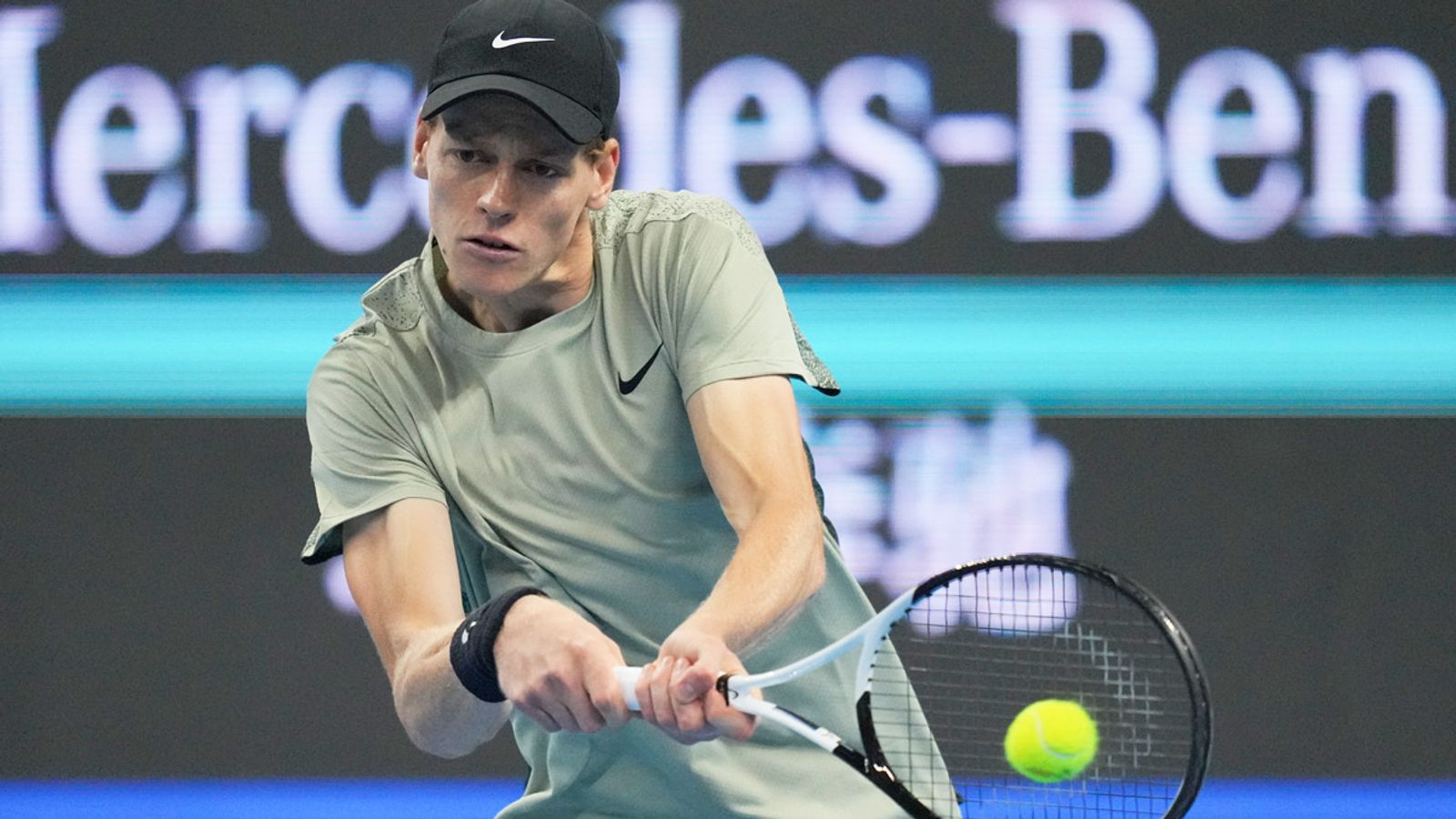 Carlos Alcaraz gewinnt in Peking-Finale gegen Jannik Sinner | Tennis News | Sky Sport