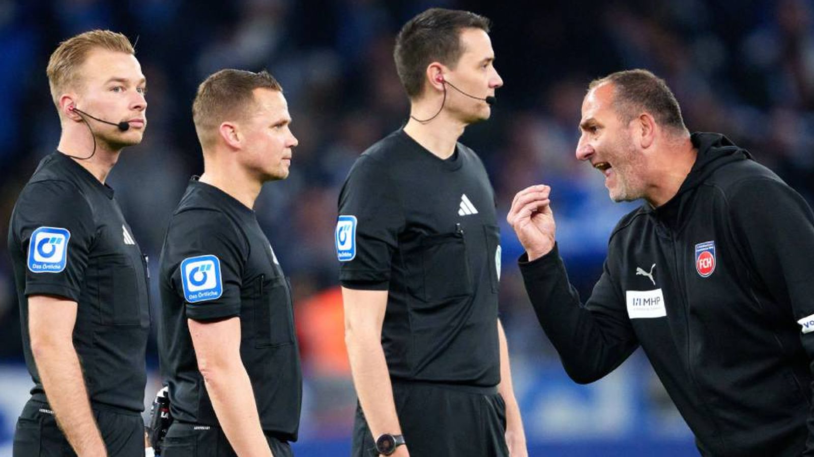 Wirbel um Schiedsrichter nimmt kein Ende | Fußball News | Sky Sport