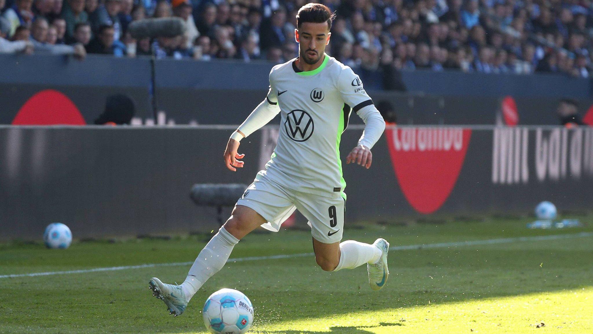 Mohamed Amoura vom VfL Wolfsburg auf den Spuren von Boniface und Undav ...