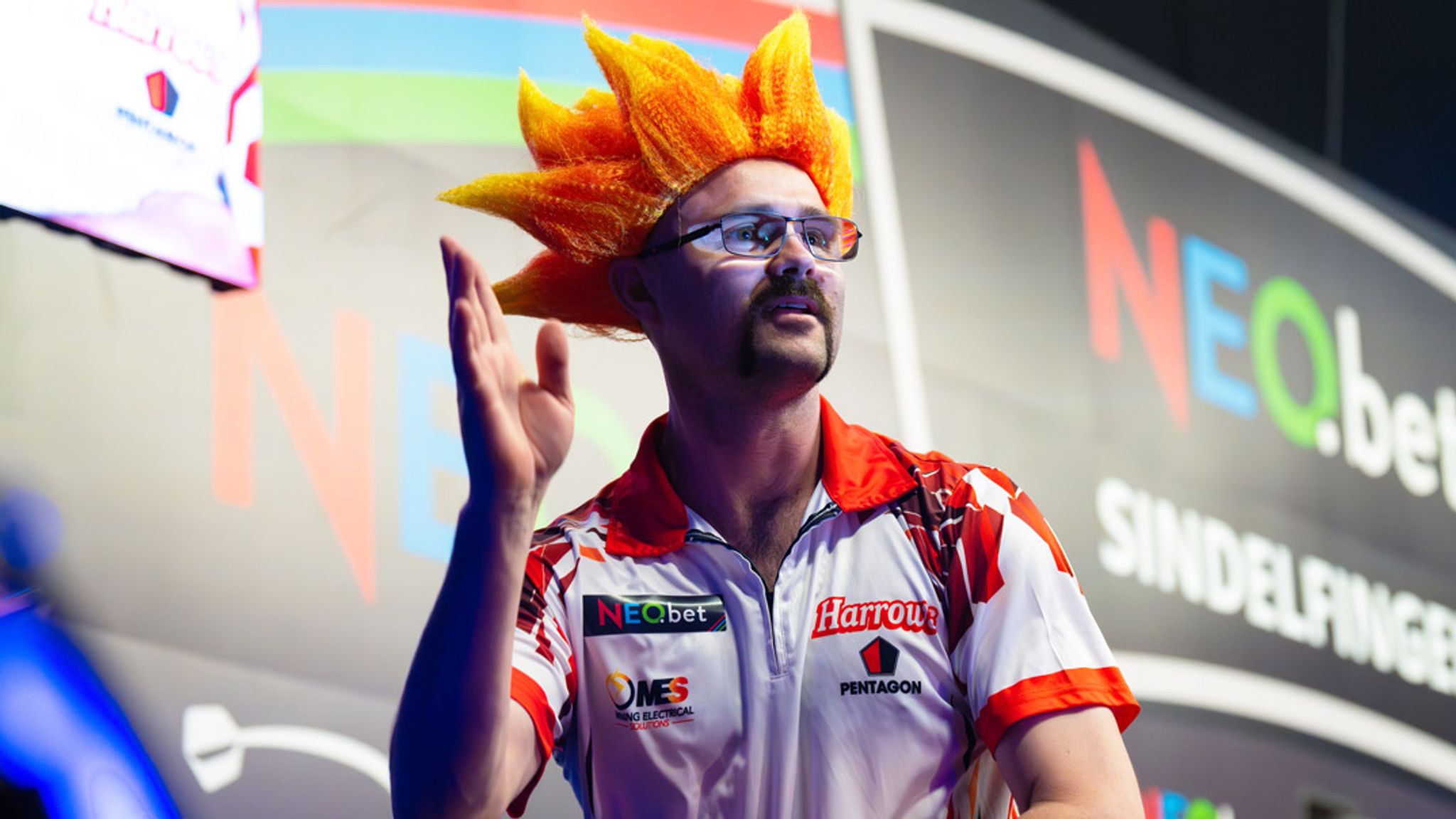 Damon Heta wirft Neun-Darter bei der WM | Mehr Sport News | Sky Sport