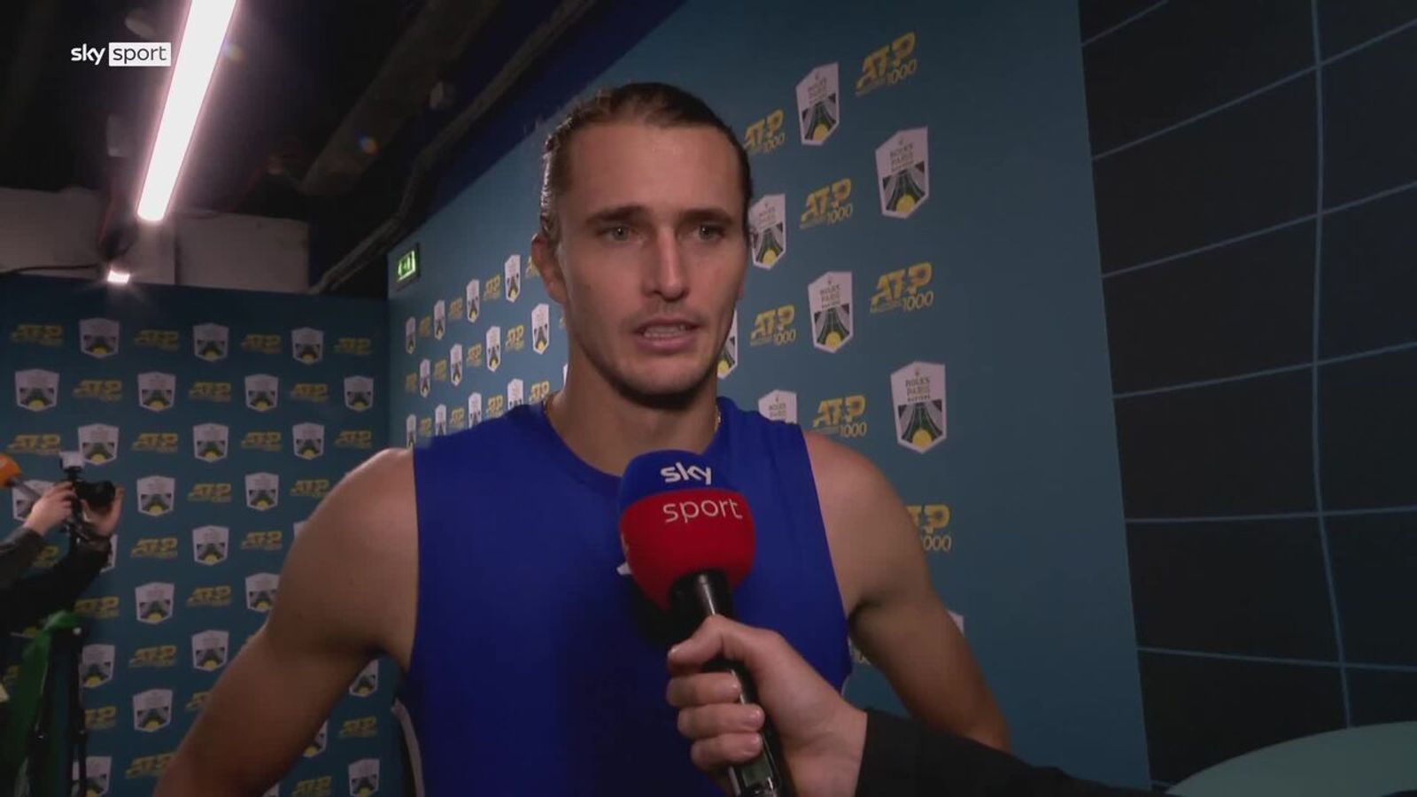 Zverev nach seinem Sieg gegen Rune in Paris | Tennis News | Sky Sport