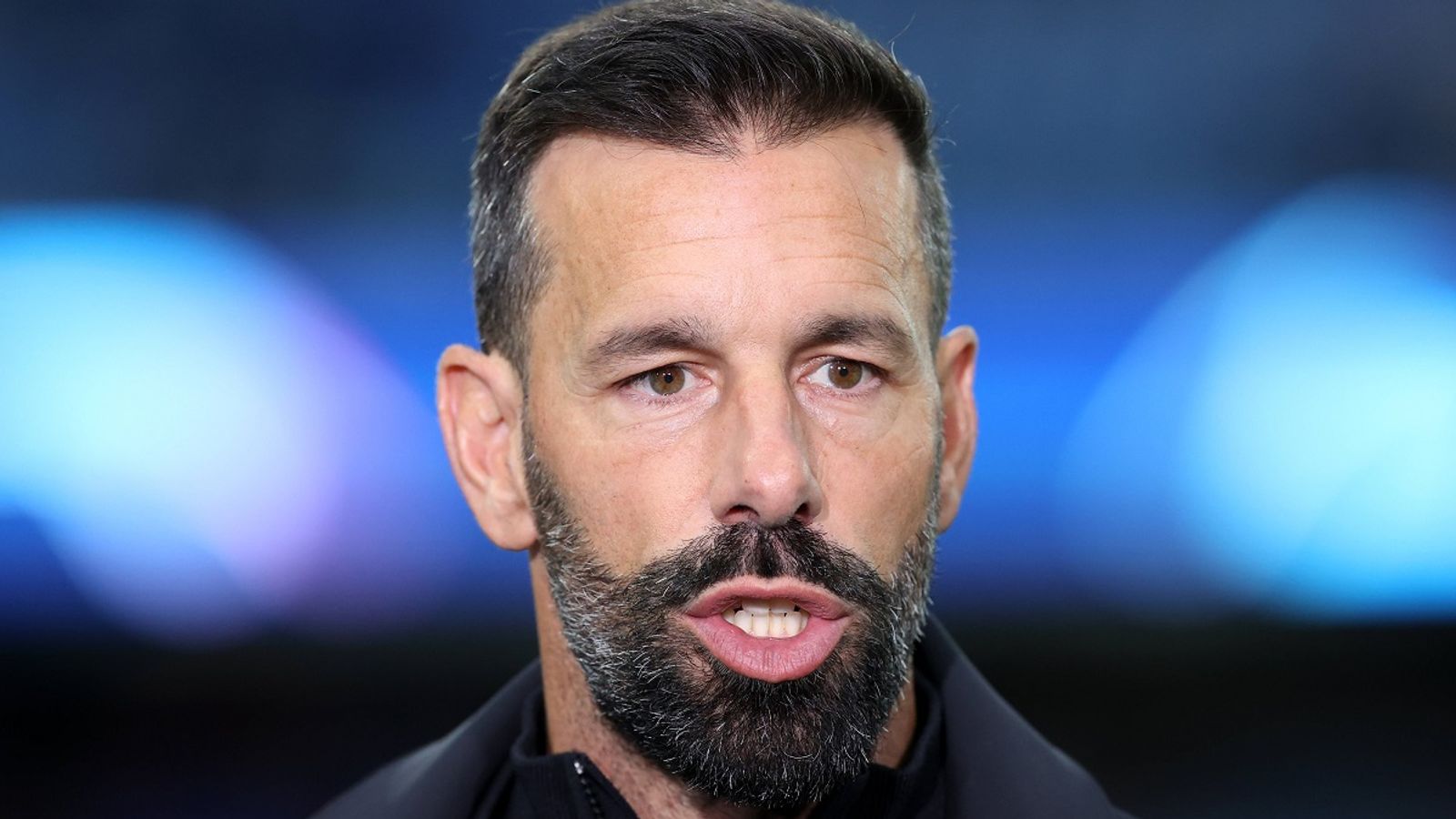 Ruud van Nistelrooy als Trainer von Leicester City vorgestellt - kein ...