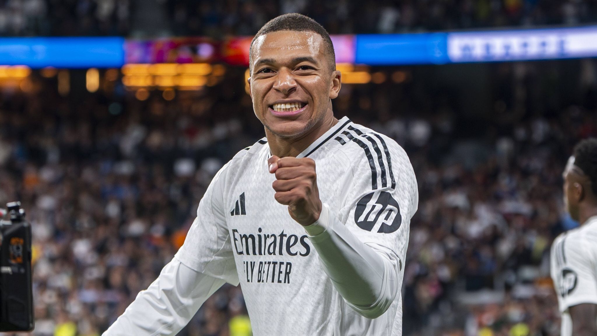 Kylian Mbappe startet bei Real Madrid endlich durch | Fußball News ...