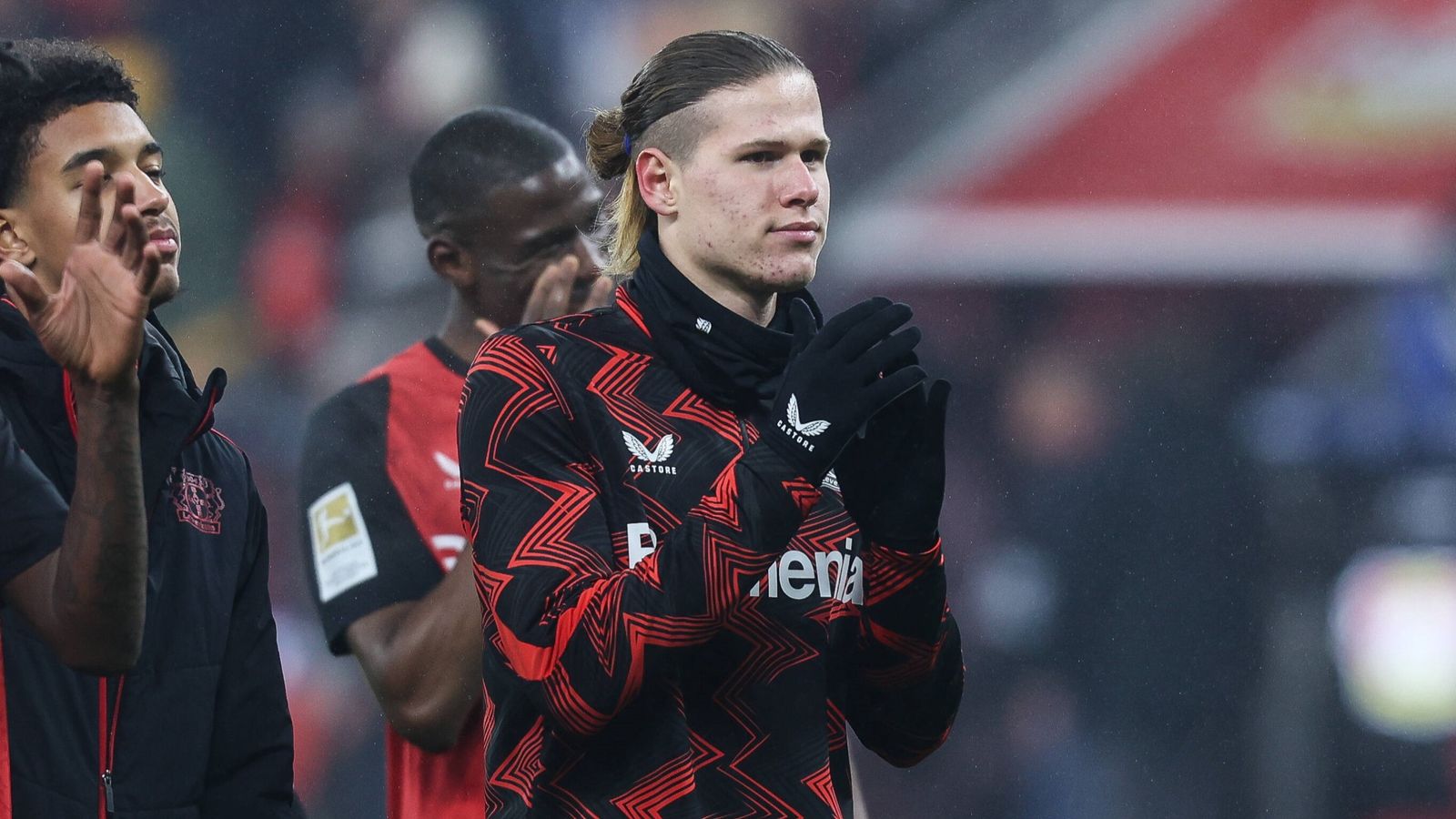 Bayer 04 Leverkusen verlängert mit Youngster Artem Stepanov | Transfer Centre News | Sky Sport