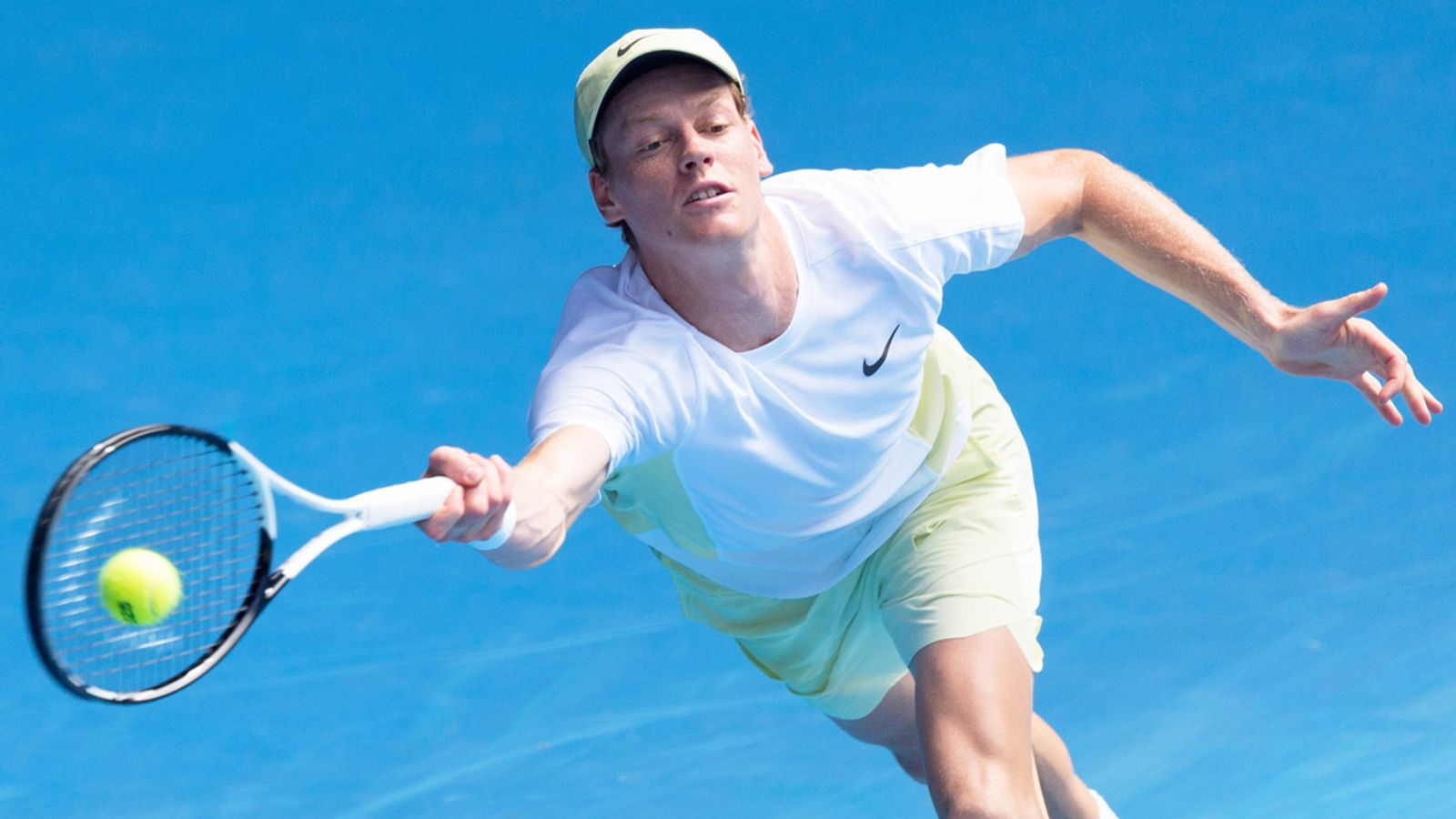 Jannik Sinner besiegt Holger Rune bei den Australian Open | Tennis News | Sky Sport