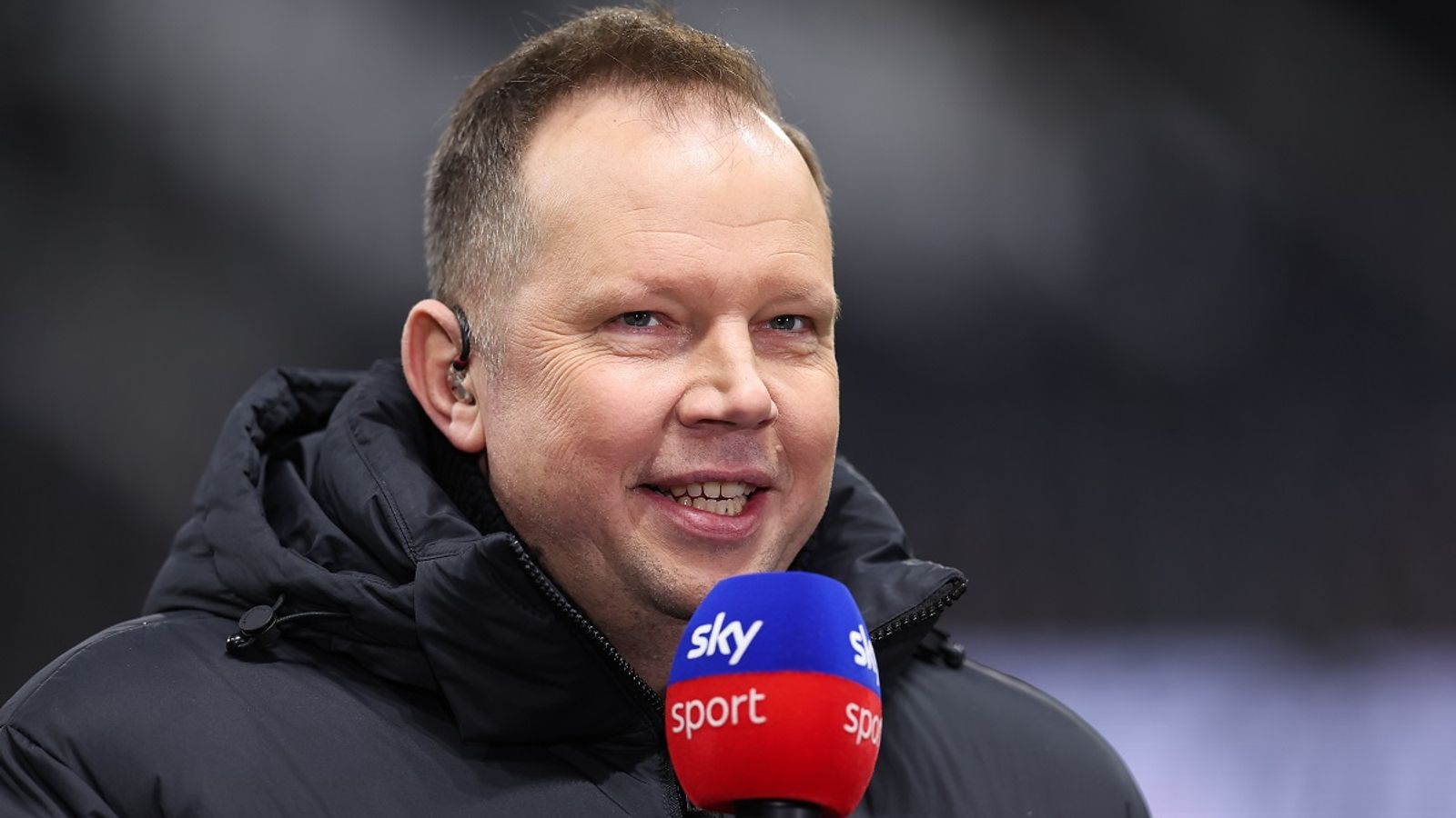 Wolff-Christoph Fuss bleibt Sky Sport langfristig erhalten | Fußball ...