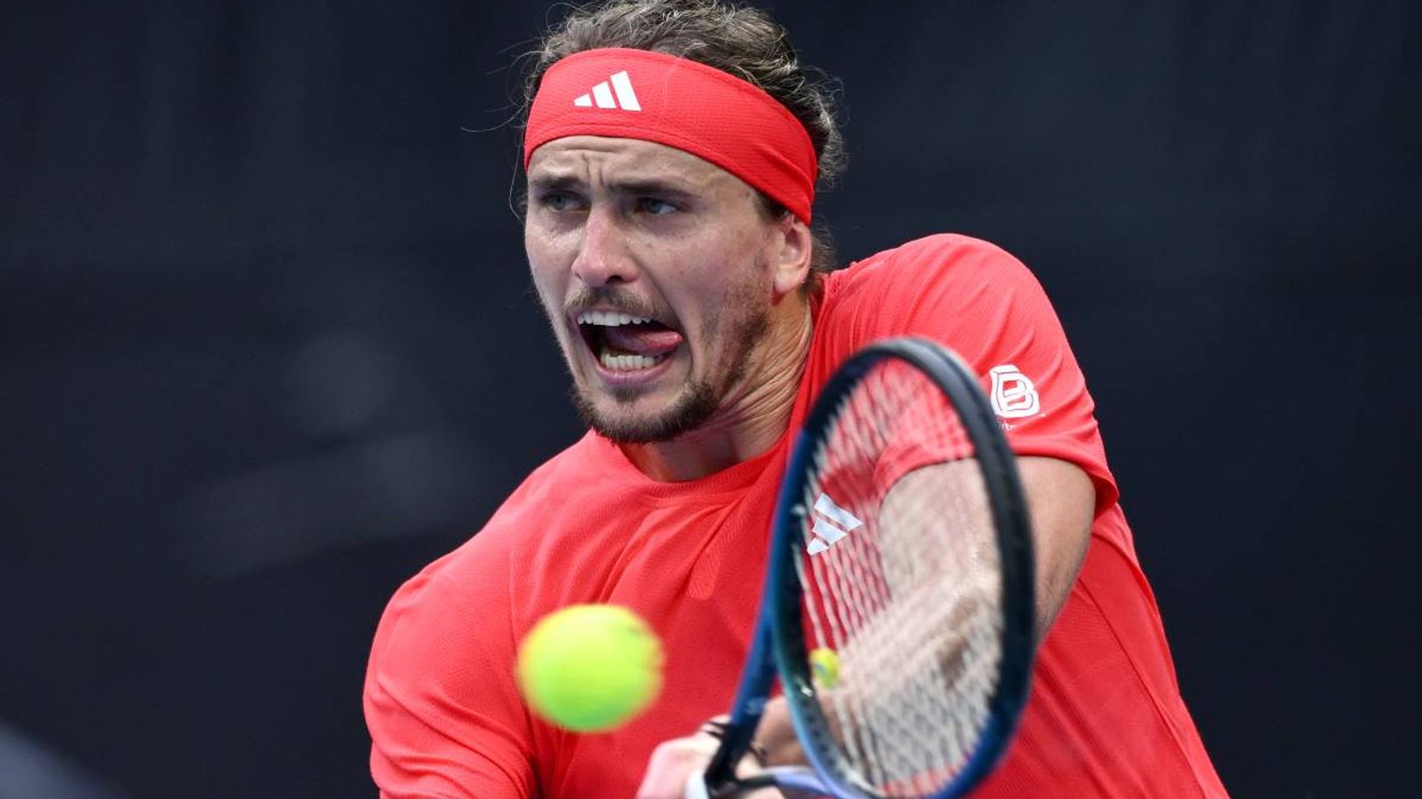 Zverev bezwingt Ugo Humbert im Achtelfinale der Australian Open | Tennis News | Sky Sport