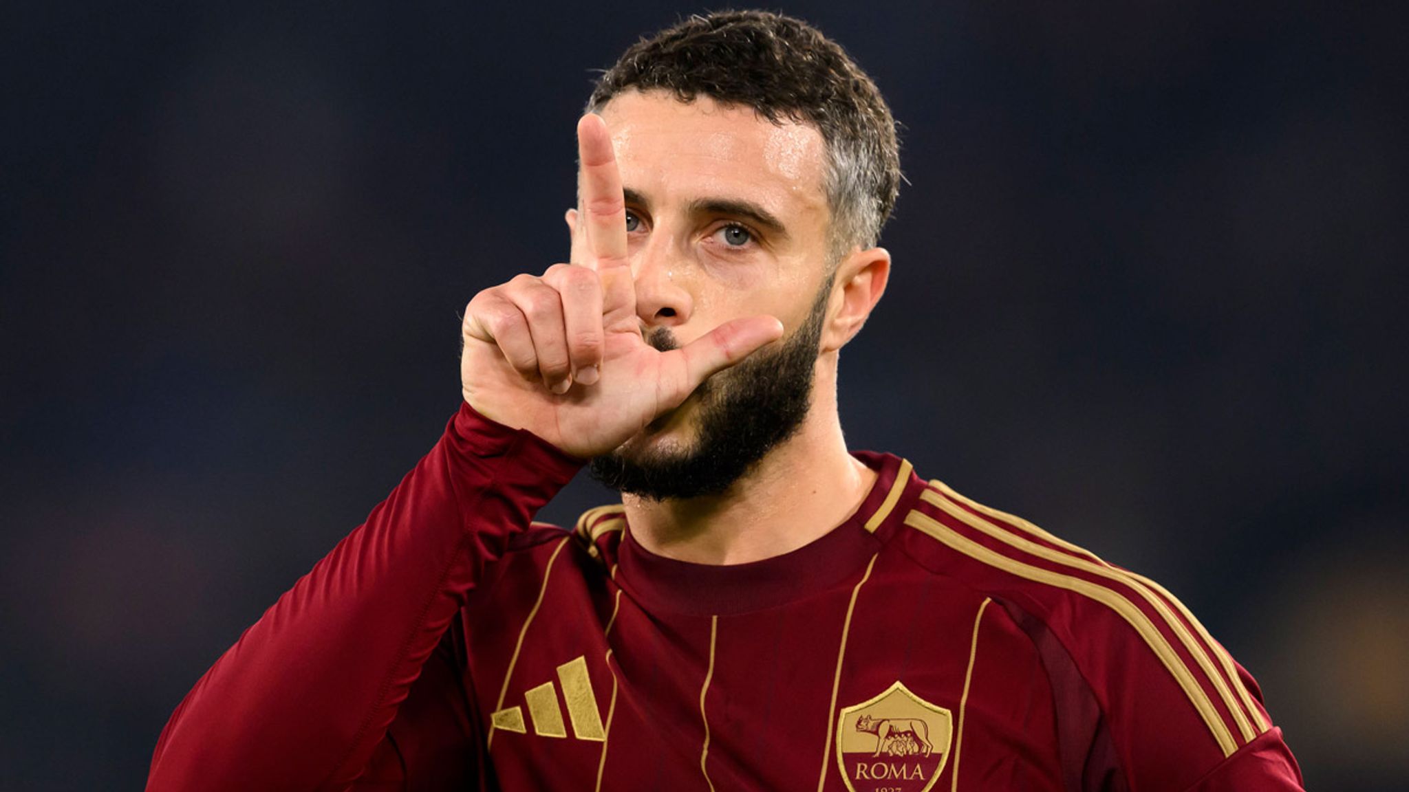 Mario Hermoso wechselt per Leihe von der AS Rom zu Bayer Leverkusen ...