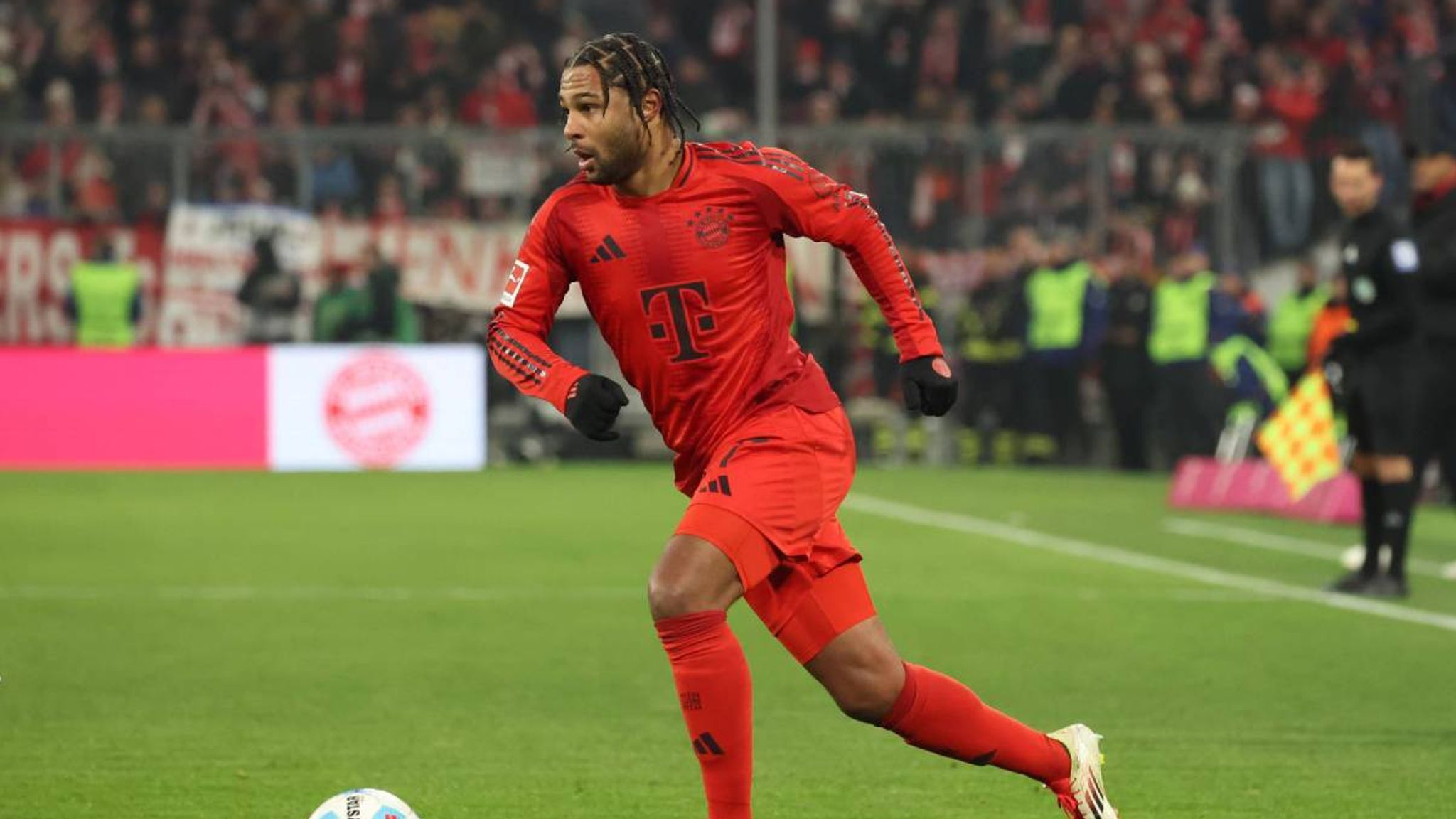 Ablösefrei! Schnappt sich Flick diesen Bayern-Star? | Transfer Centre ...