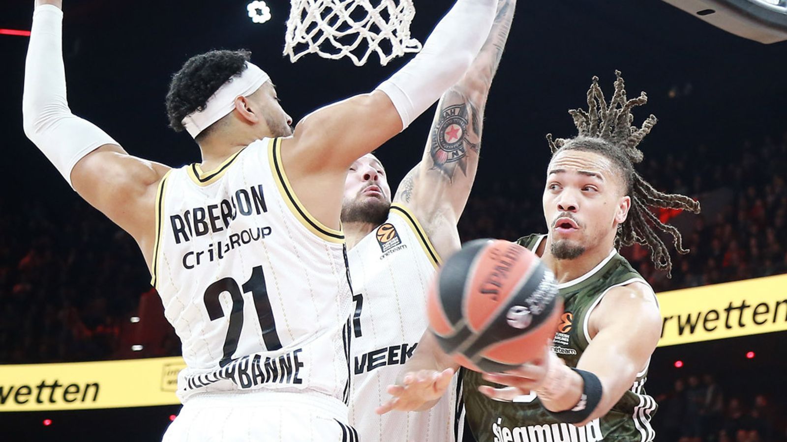 Bayern München in EuroLeague auf Playoff-Kurs - Alba Berlin verliert ...