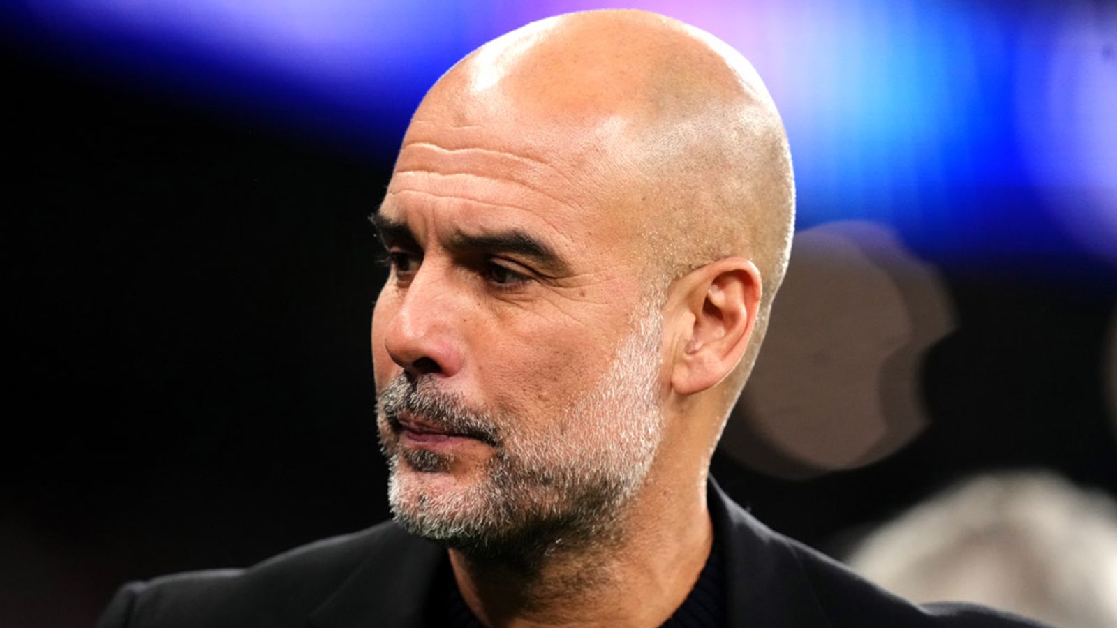 City-Trainer Pep Guardiola reagiert frustriert auf das Aus in der ...