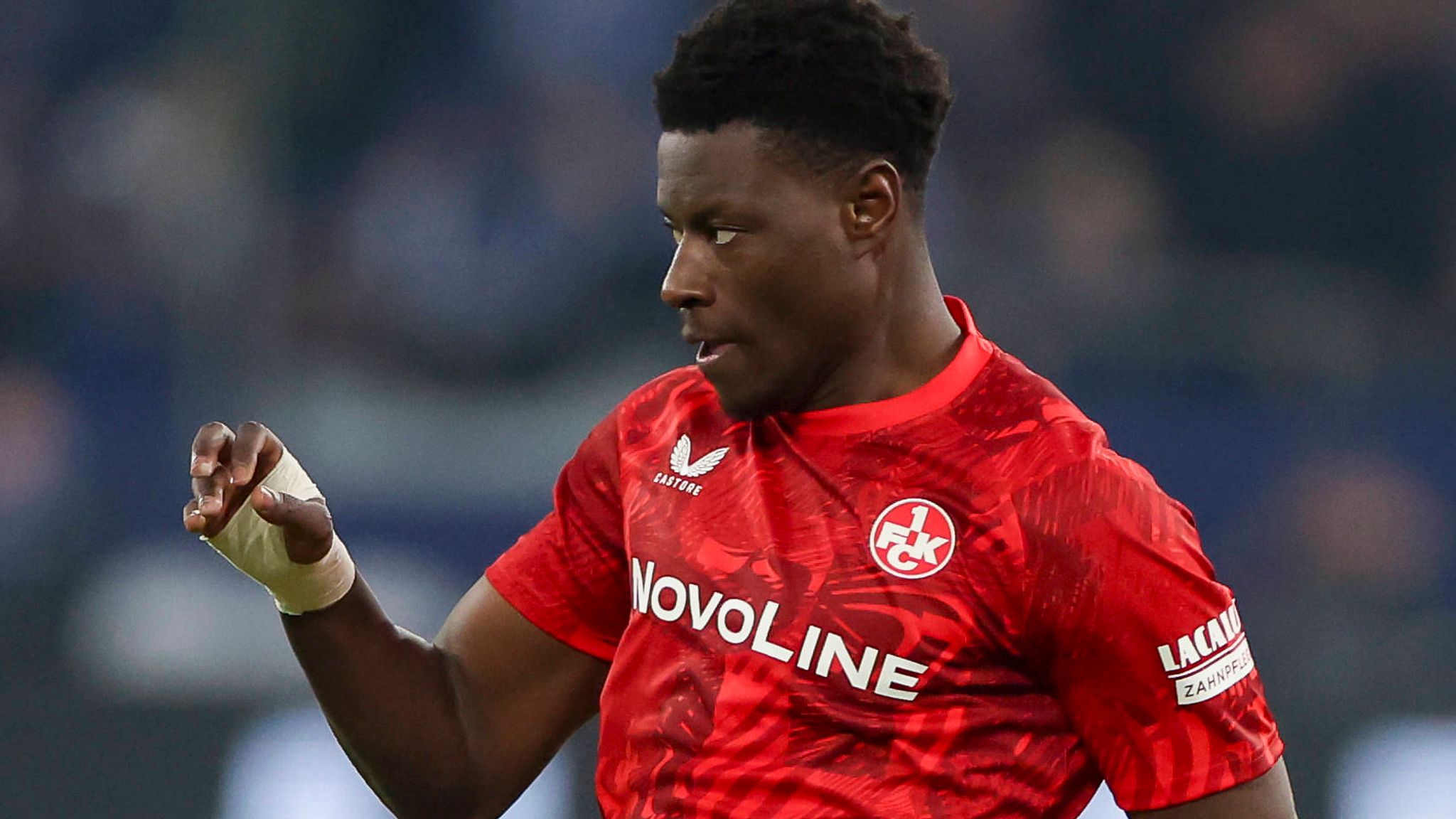 Wechsel von Ragnar Ache von Kaiserslautern zu Como geplatzt | Transfer ...