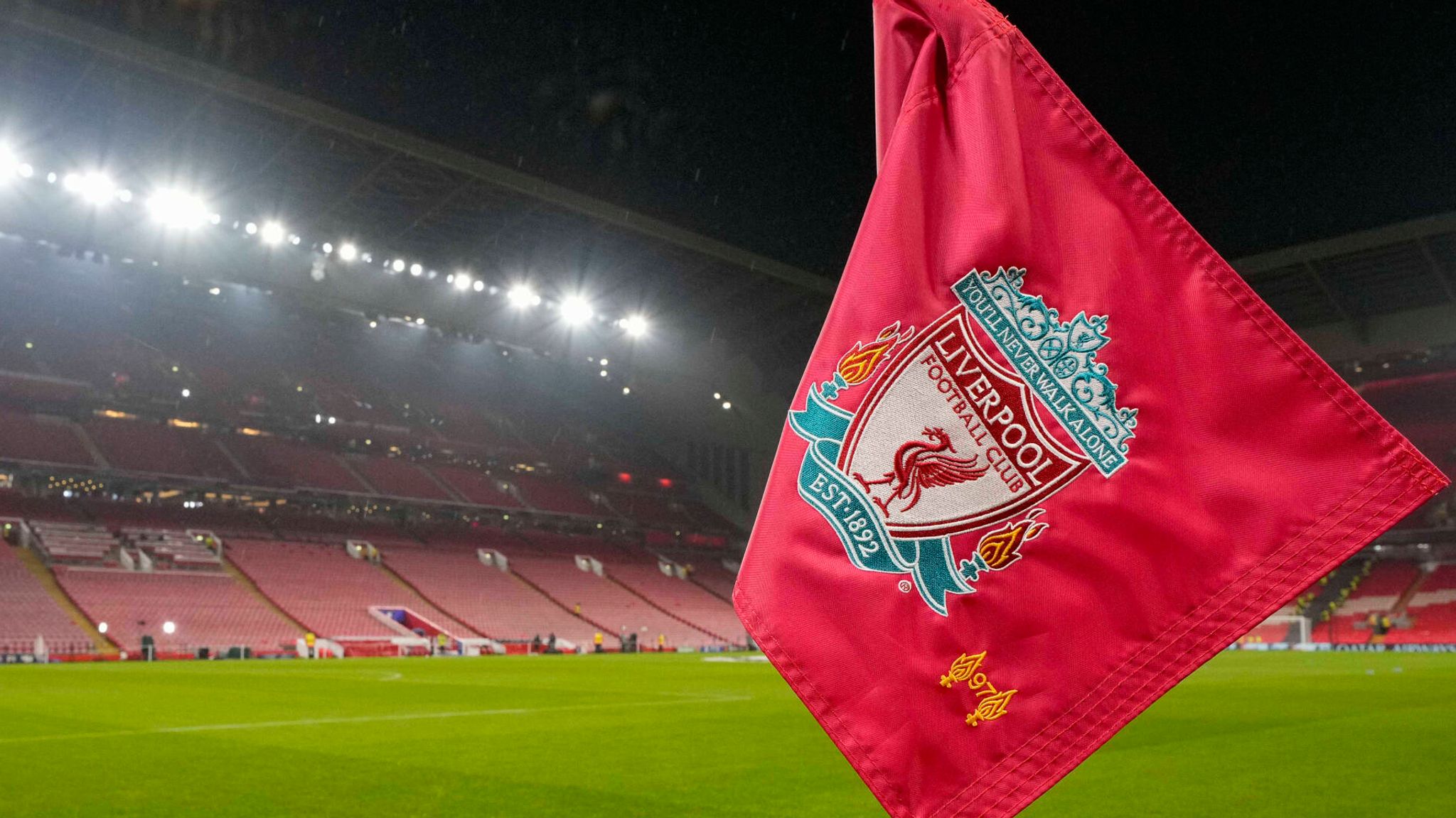 Premier-League-Spitzenreiter FC Liverpool macht finanziellen Verlust ...