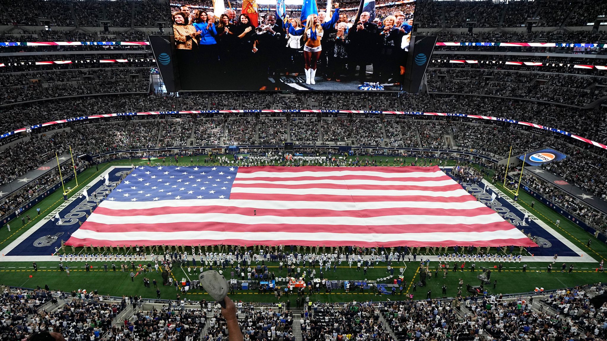 Champions-League-Finale könnte bis 2033 in den USA stattfinden ...