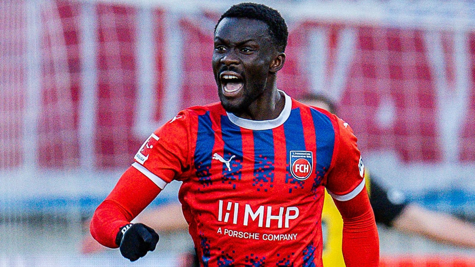 DFL revidiert neuen Geschwindigkeitsrekord von Sirlord Conteh | Fußball ...