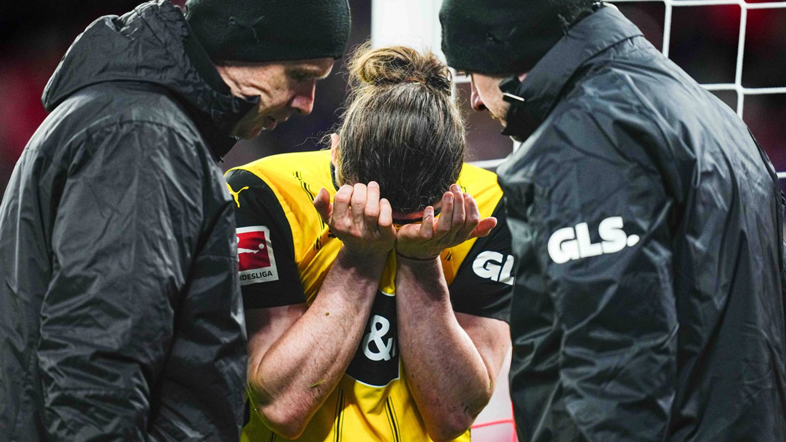 Borussia Dortmund muss wochenlang auf Marcel Sabitzer verzichten ...