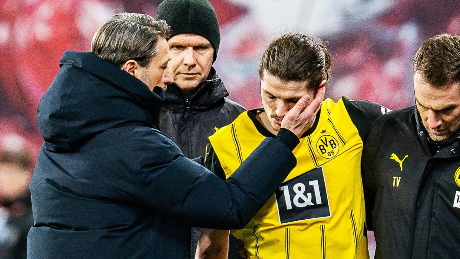BVB-Star Marcel Sabitzer verletzt sich gegen RB Leipzig | Fußball News | Sky Sport