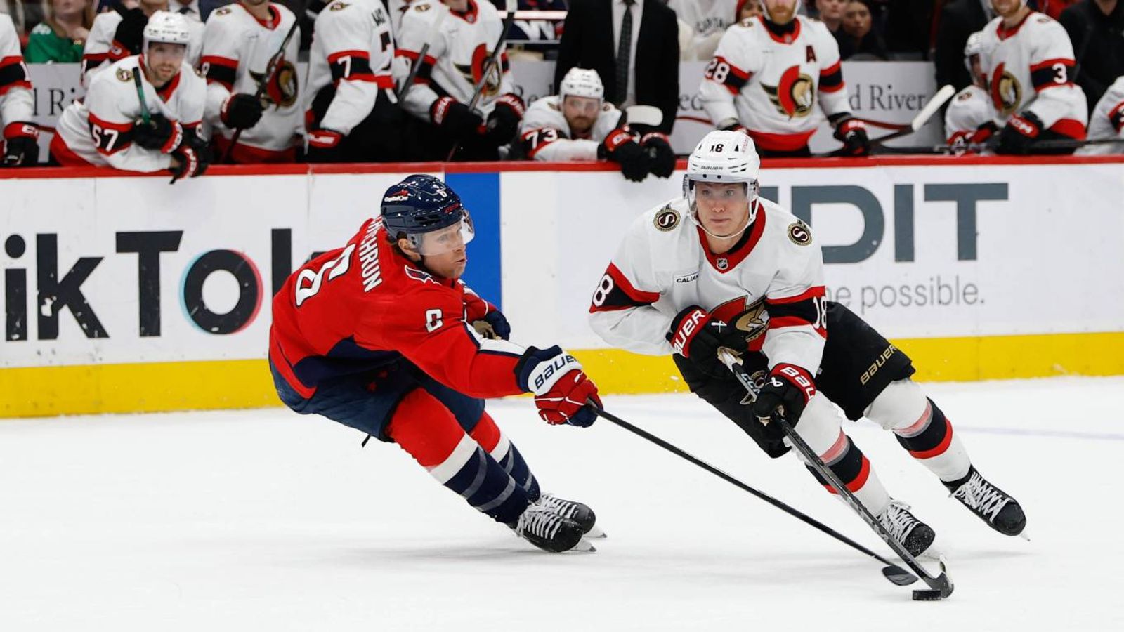 Tim Stützle glänzt mit Assist-Rekordserie in der NHL | NHL News | Sky Sport