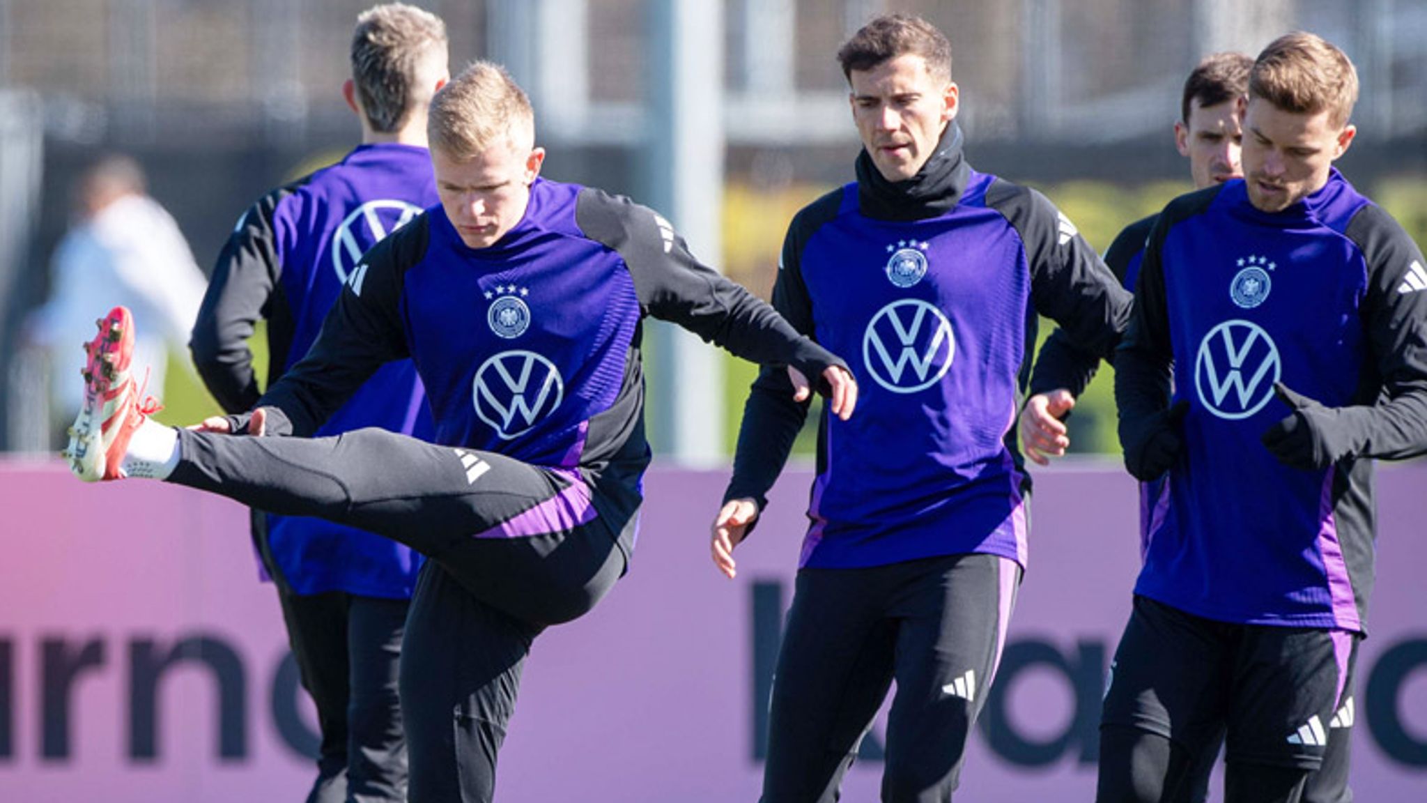 Jonathan Burkardt nach Sky Infos in der DFB-Startelf gegen Italien ...