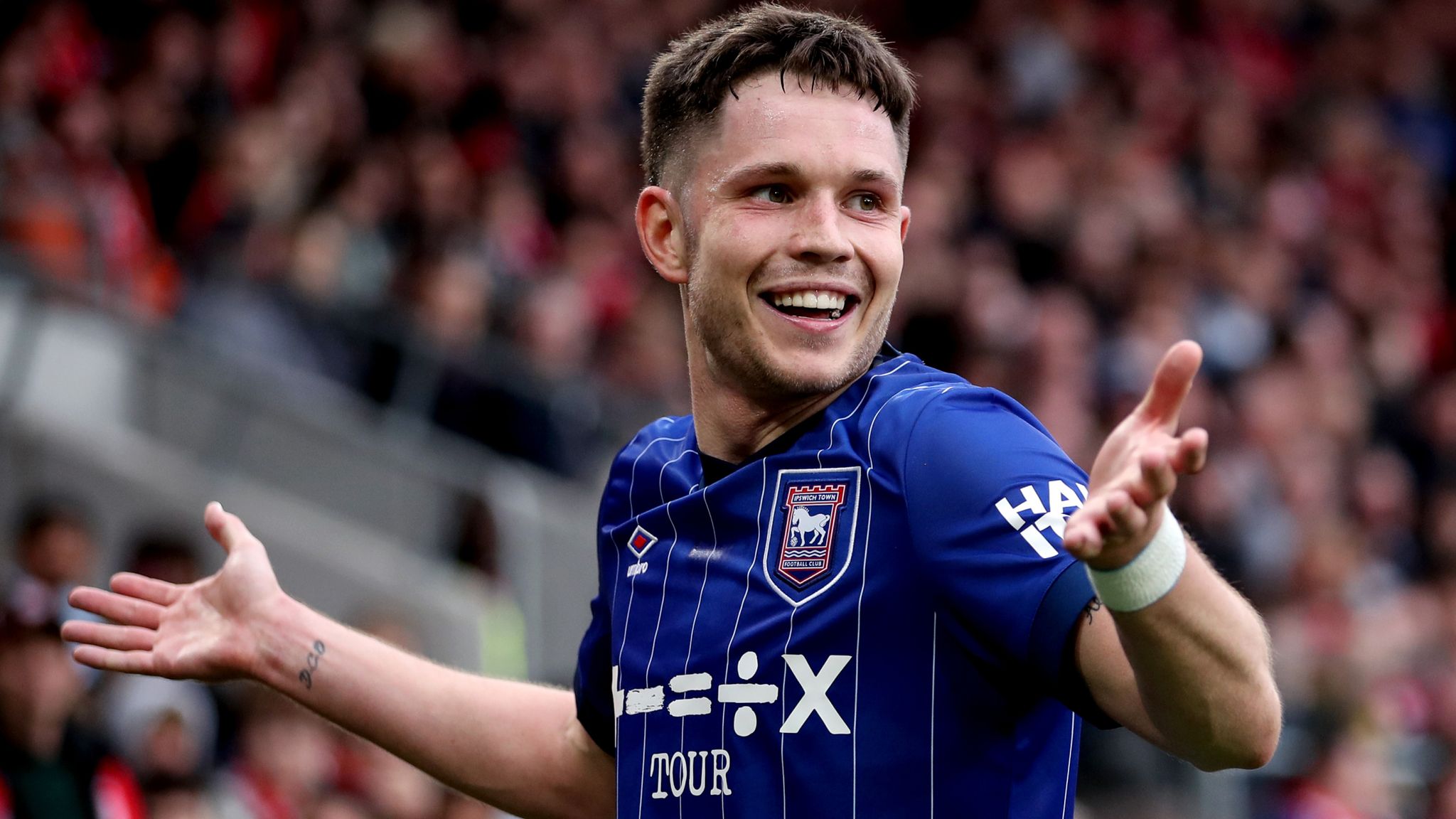 Scotland: George Hirst is the type of player the national team 'need ...