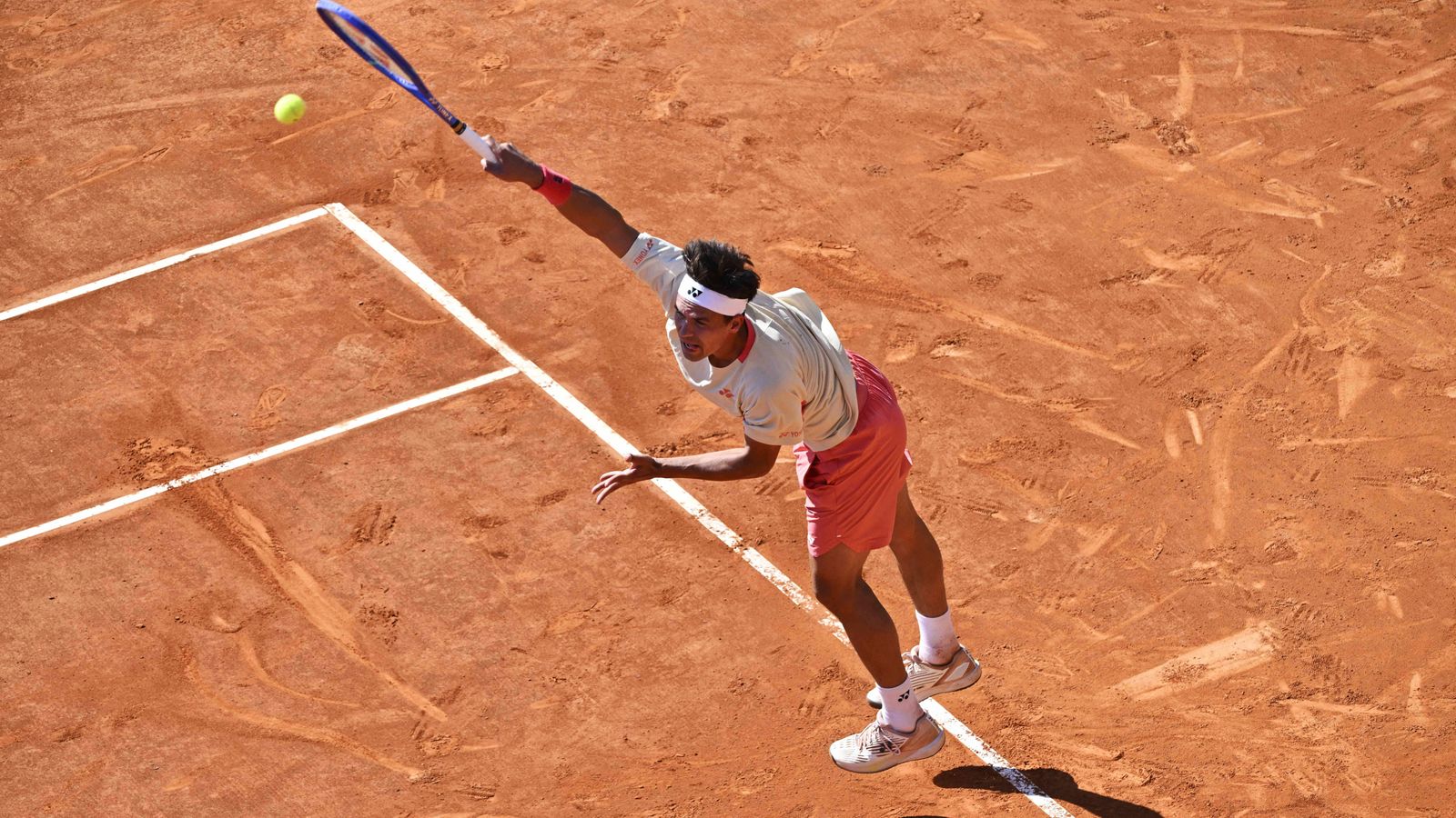 Tennisprofi Daniel Altmaier gewinnt gegen Felix Auger-Aliassime ...