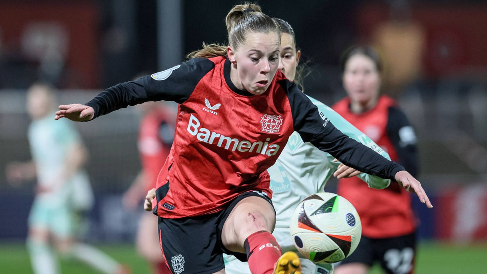 Janou Levels wechselt von Bayer 04 Leverkusen zum VfL Wolfsburg ...