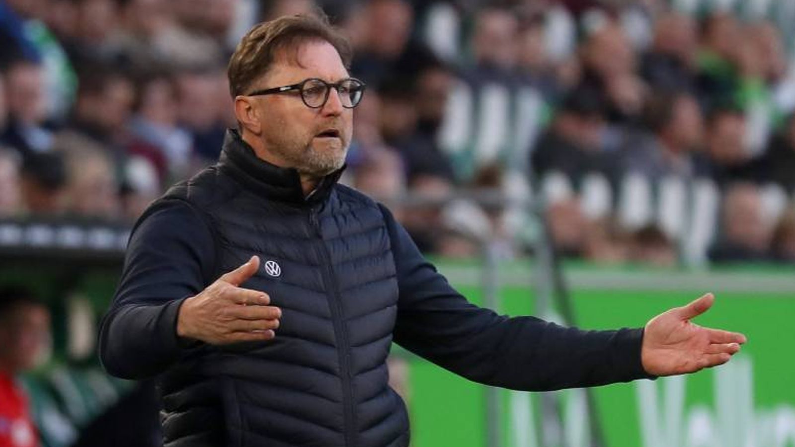 Der VfL Wolfsburg trennt sich von Ralph Hasenhüttl | Transfer Centre News | Sky Sport