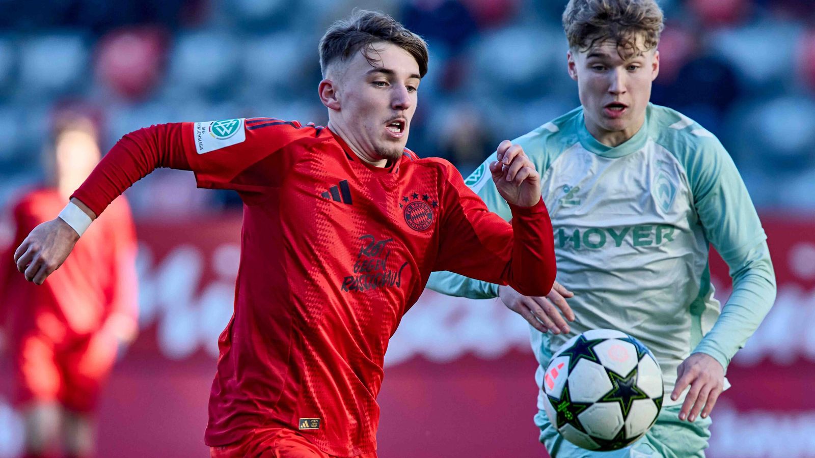 Lennart Karl steht gegen FC Augsburg im Bayern-Kader | Fußball News | Sky Sport