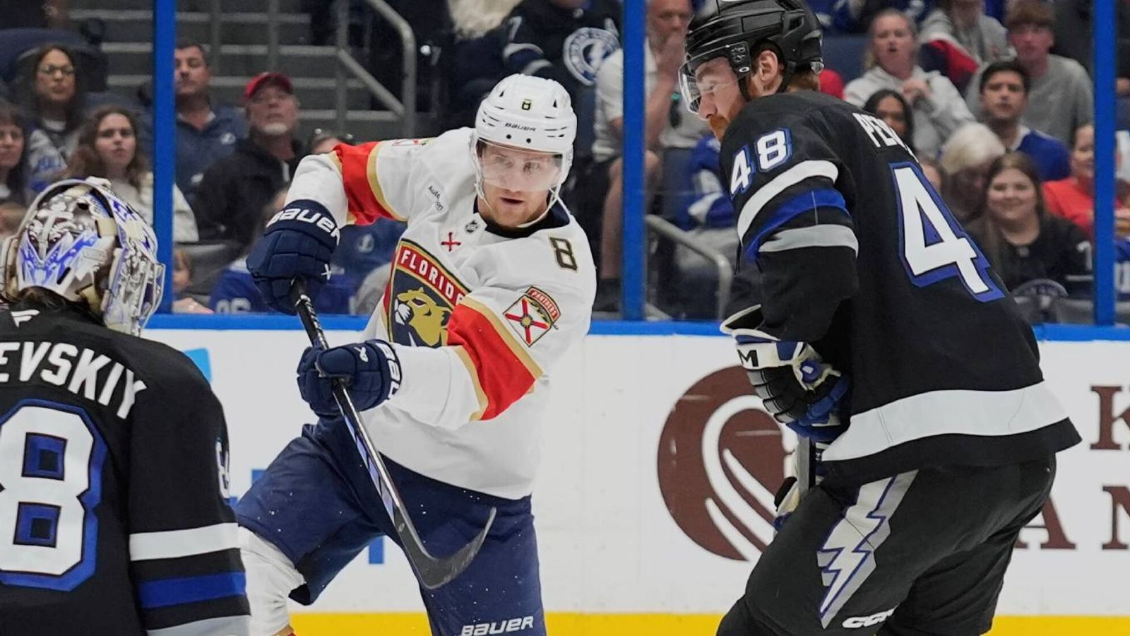 Nico Sturm und Tim Stützle verlieren mit Panthers und Senators | NHL ...