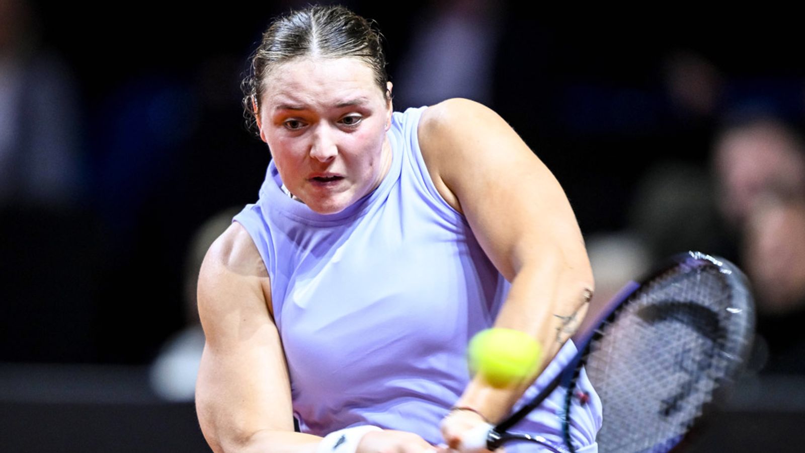 Jule Niemeier schlägt Laura Siegemund beim WTA-Turnier in Stuttgart | Tennis News | Sky Sport