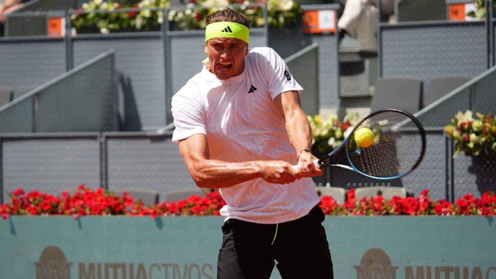 Alexander Zverev meistert beim ATP-Masters in Madrid Auftakthürde | Tennis News | Sky Sport
