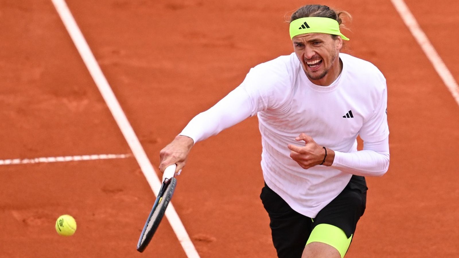 Zverev steht nach Kraftakt im Halbfinale von München | Tennis News | Sky Sport
