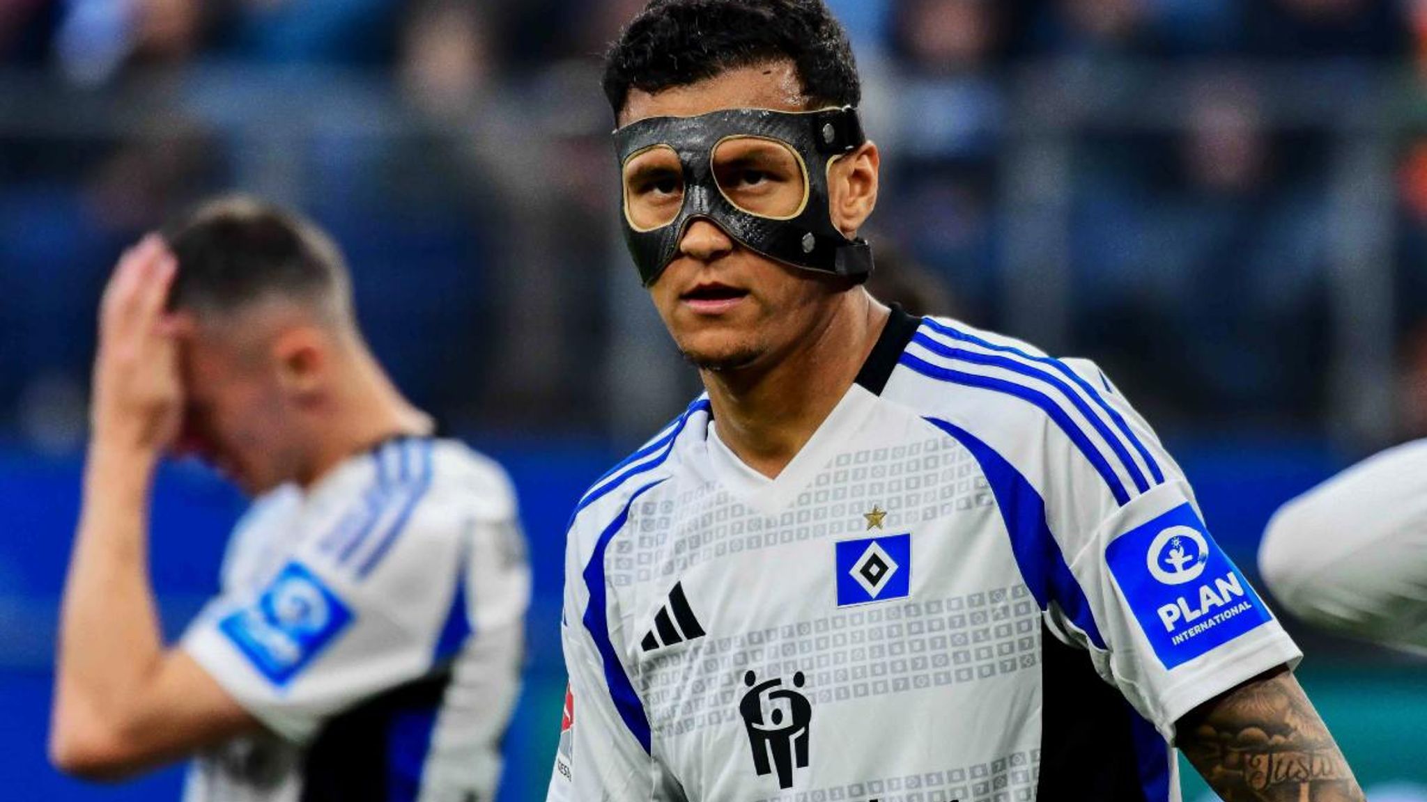 Davie Selke wird während Aufstiegsparty Opfer eines Einsbruchs ...