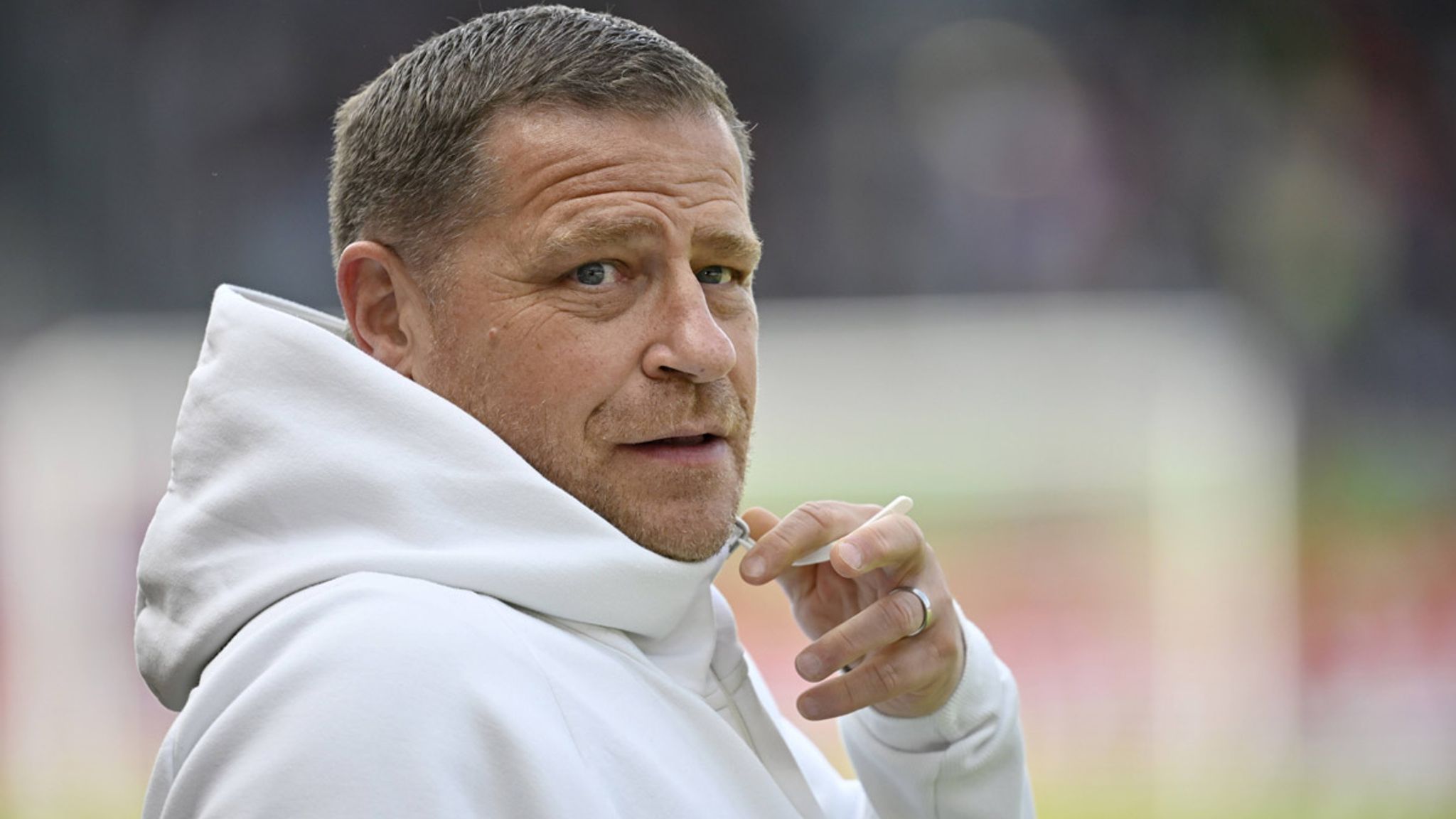 Max Eberl spricht nach Sieg gegen Flamengo über Nick Woltemade ...