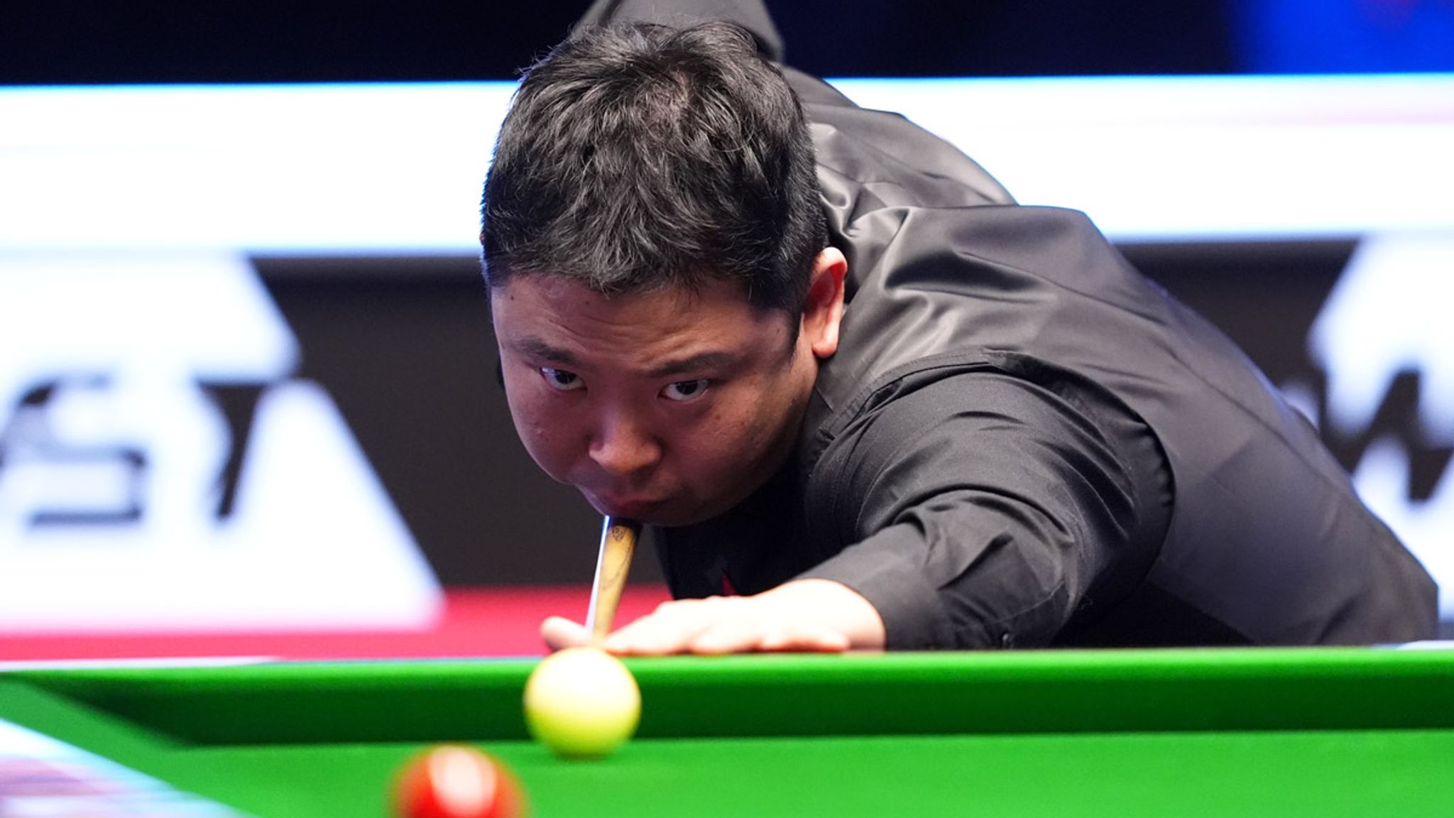 Mark Allen spielt ein Maximum Break bei der Snooker-WM | Mehr Sport ...