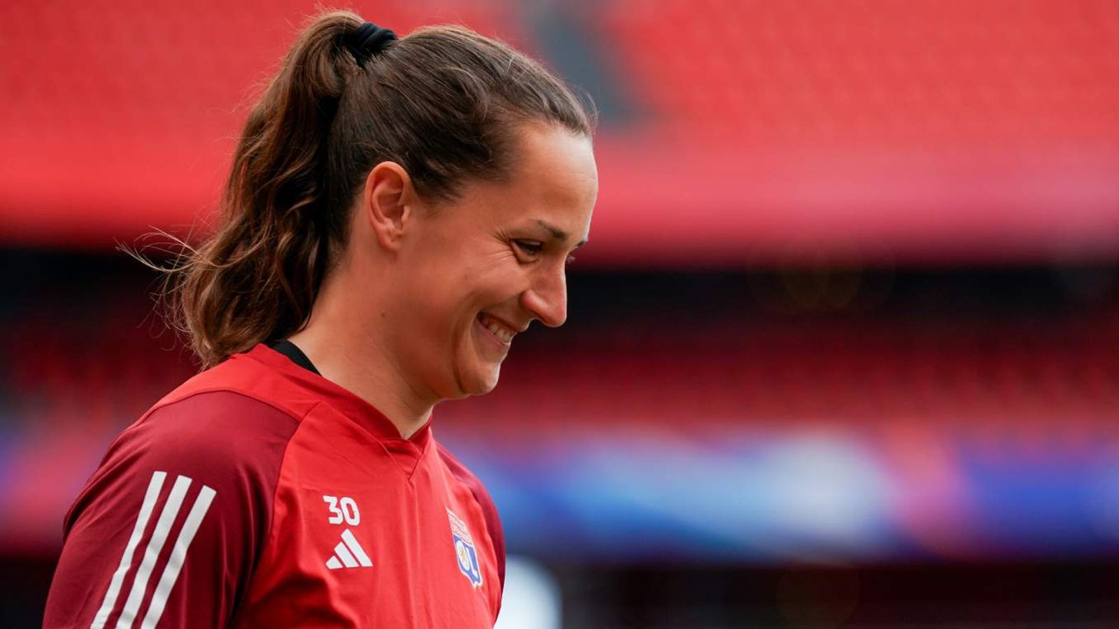 SC Freiburg verpflichtet Olympiasiegerin Laura Benkarth | Transfer ...