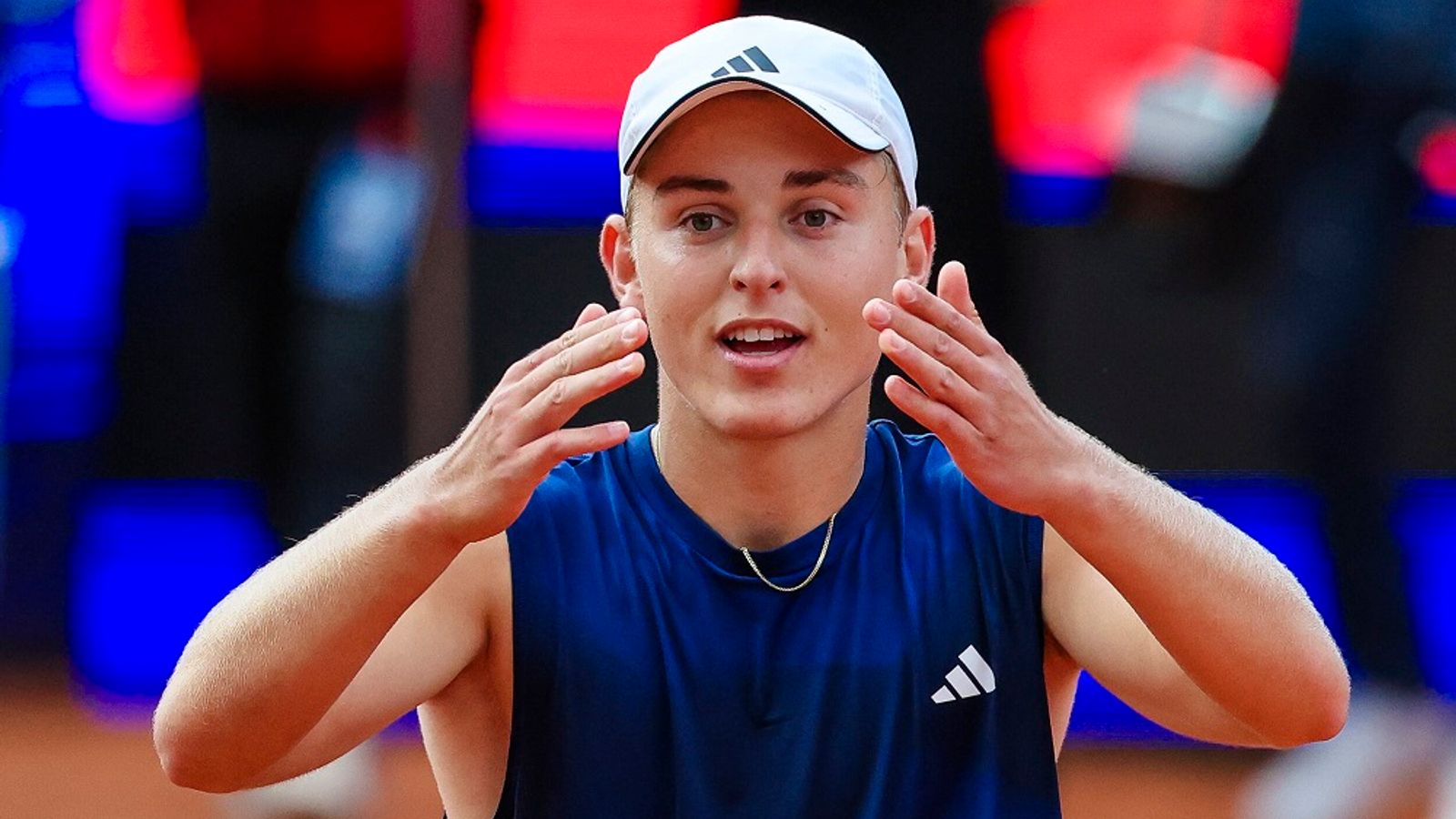 Engel bezwingt beim ATP-Turnier in Hamburg Struff im deutschen Generationenduell | Tennis News ...