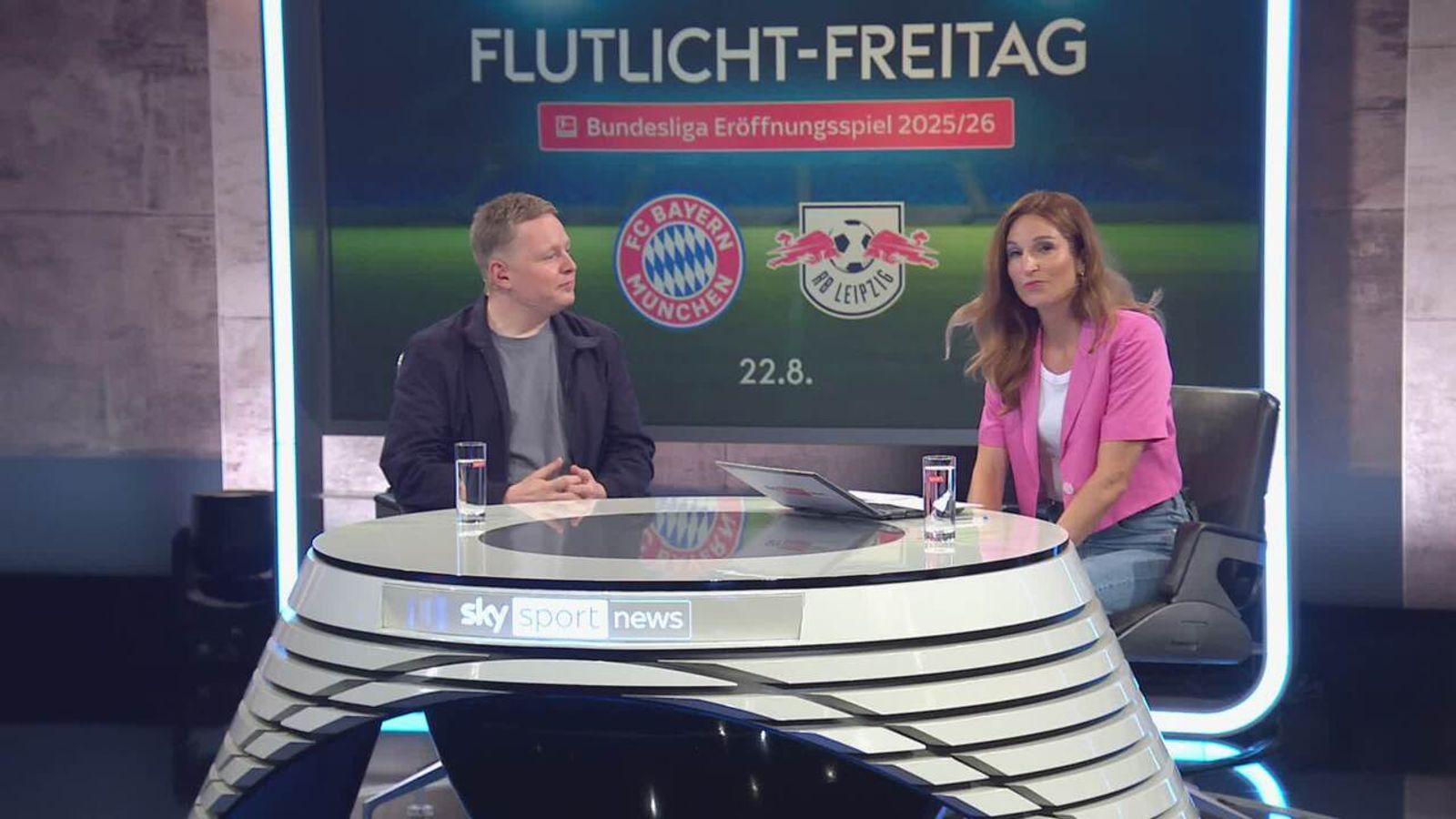 Der Saisonauftakt LIVE bei Sky am Flutlicht-Freitag | Fußball News | Sky Sport