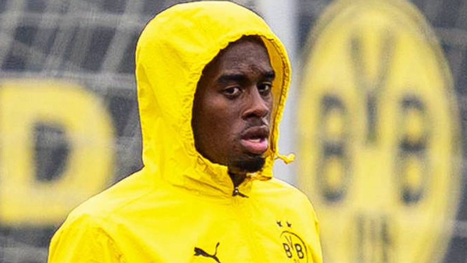 BVB lehnt auch drittes Angebot des FC Chelsea für Jamie Gittens ab ...