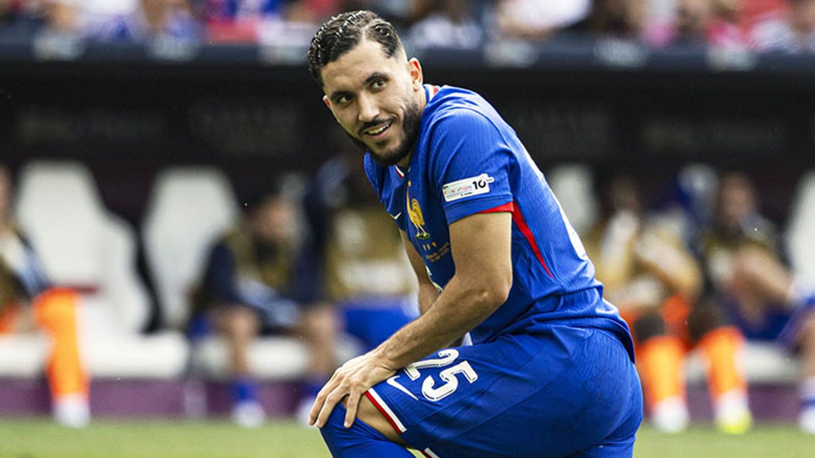 Manchester City erzielt Cherki-Einigung mit Olympique Lyon | Transfer ...